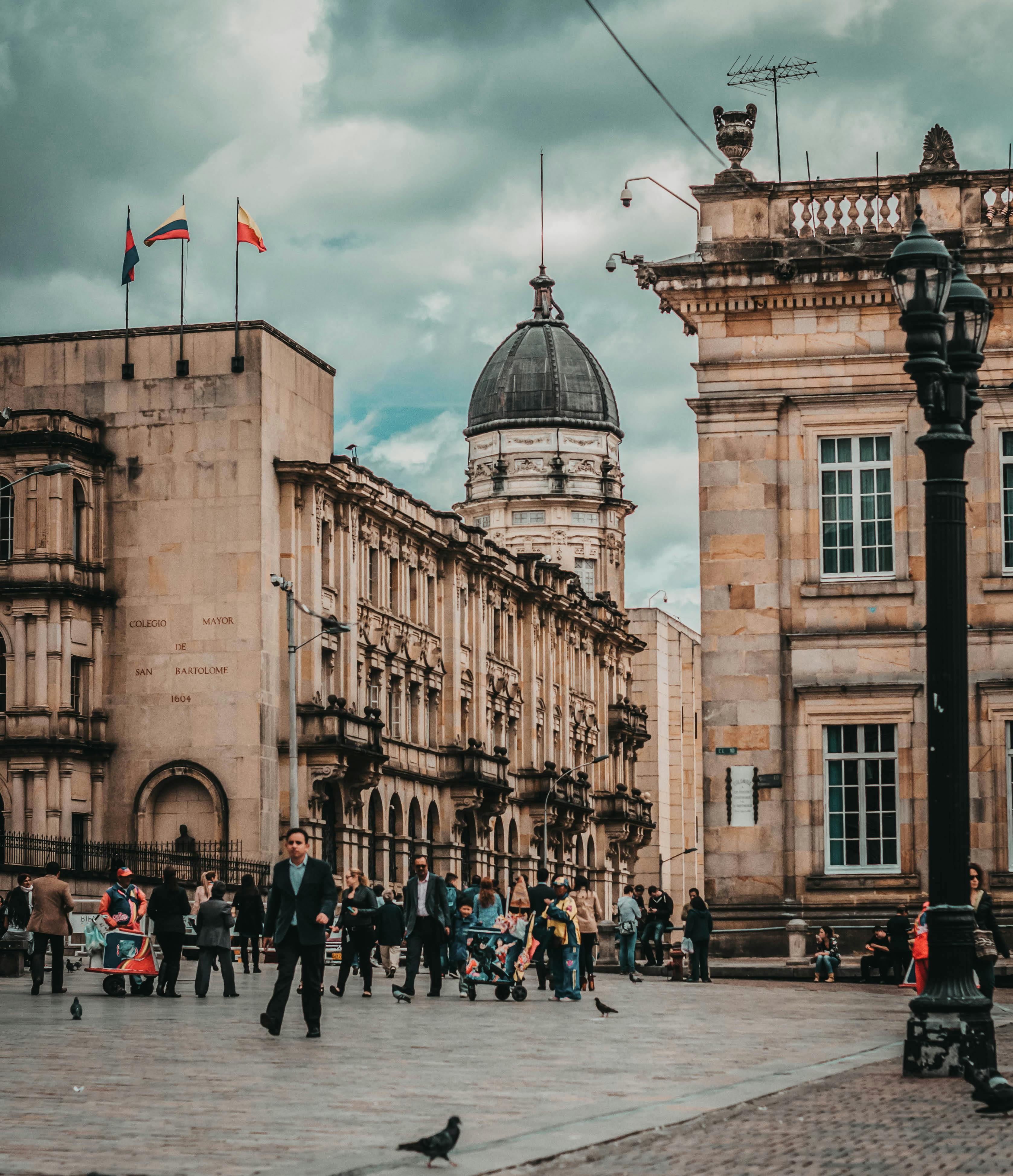 Foto de stock gratuita sobre bandera, capitolio nacional, colombia ...
