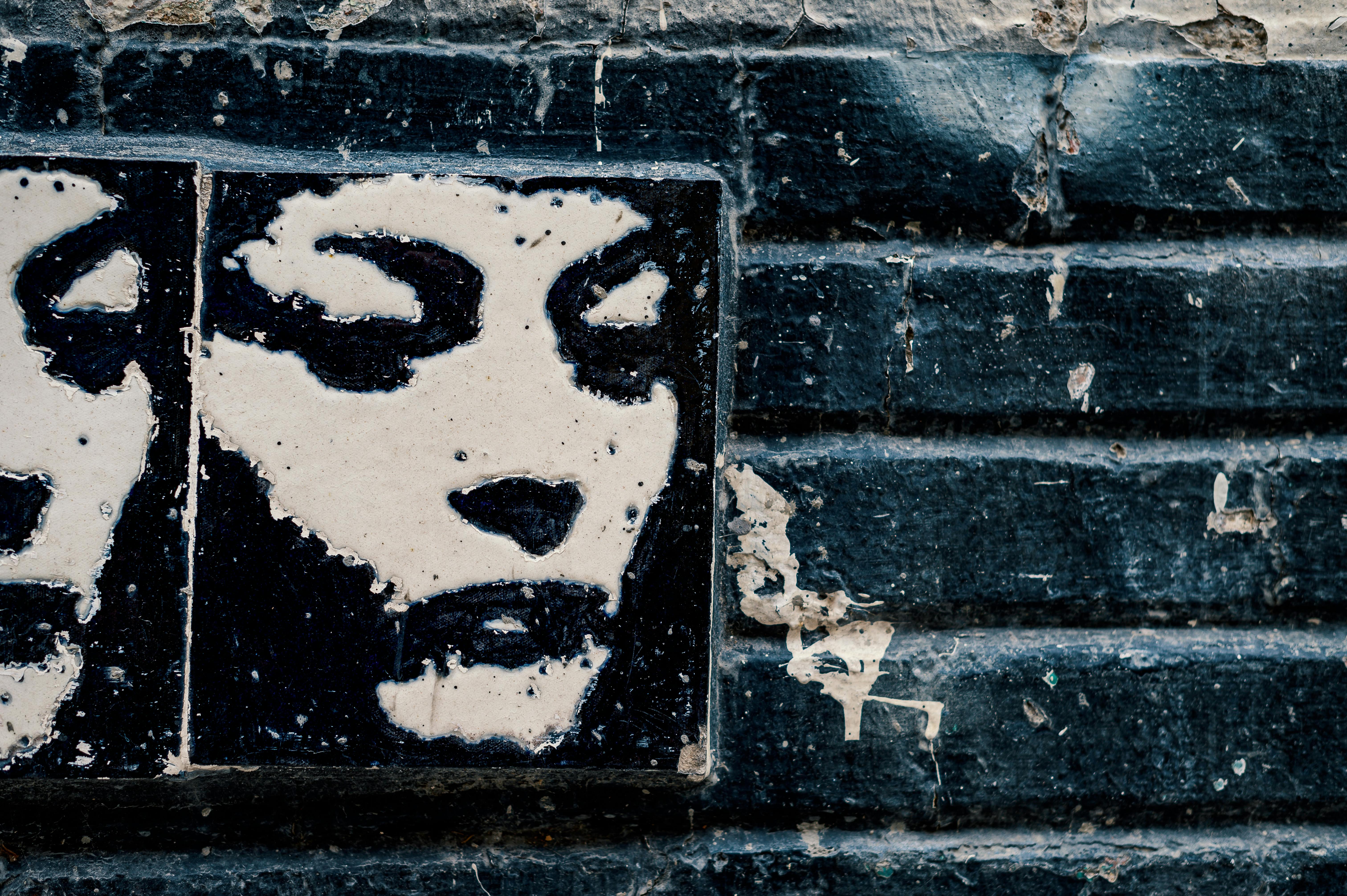 Scratch On Face Photos, Download The BEST Free Scratch On Face Stock ...