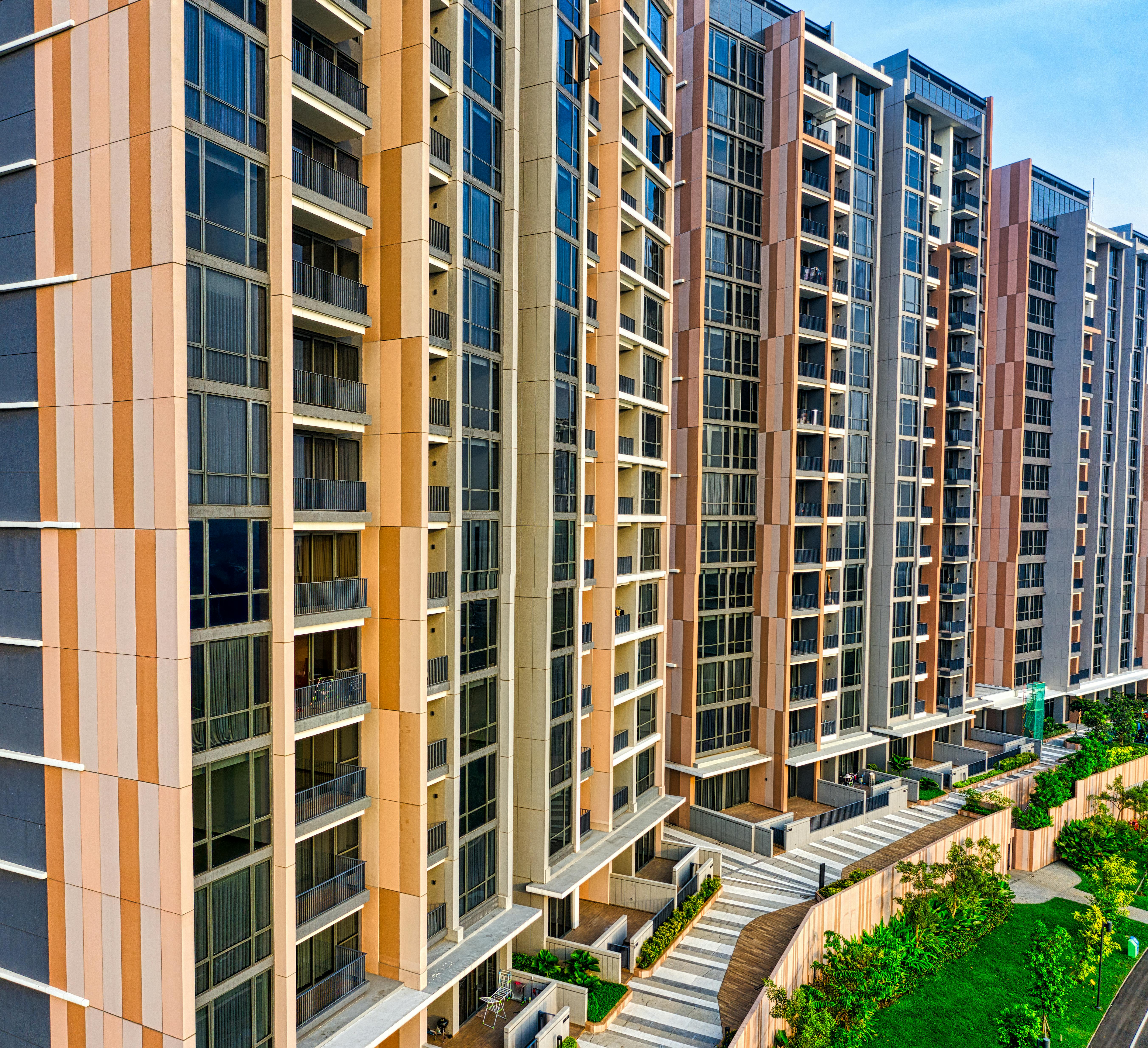 Urban Modern Buildings · Free Stock Photo