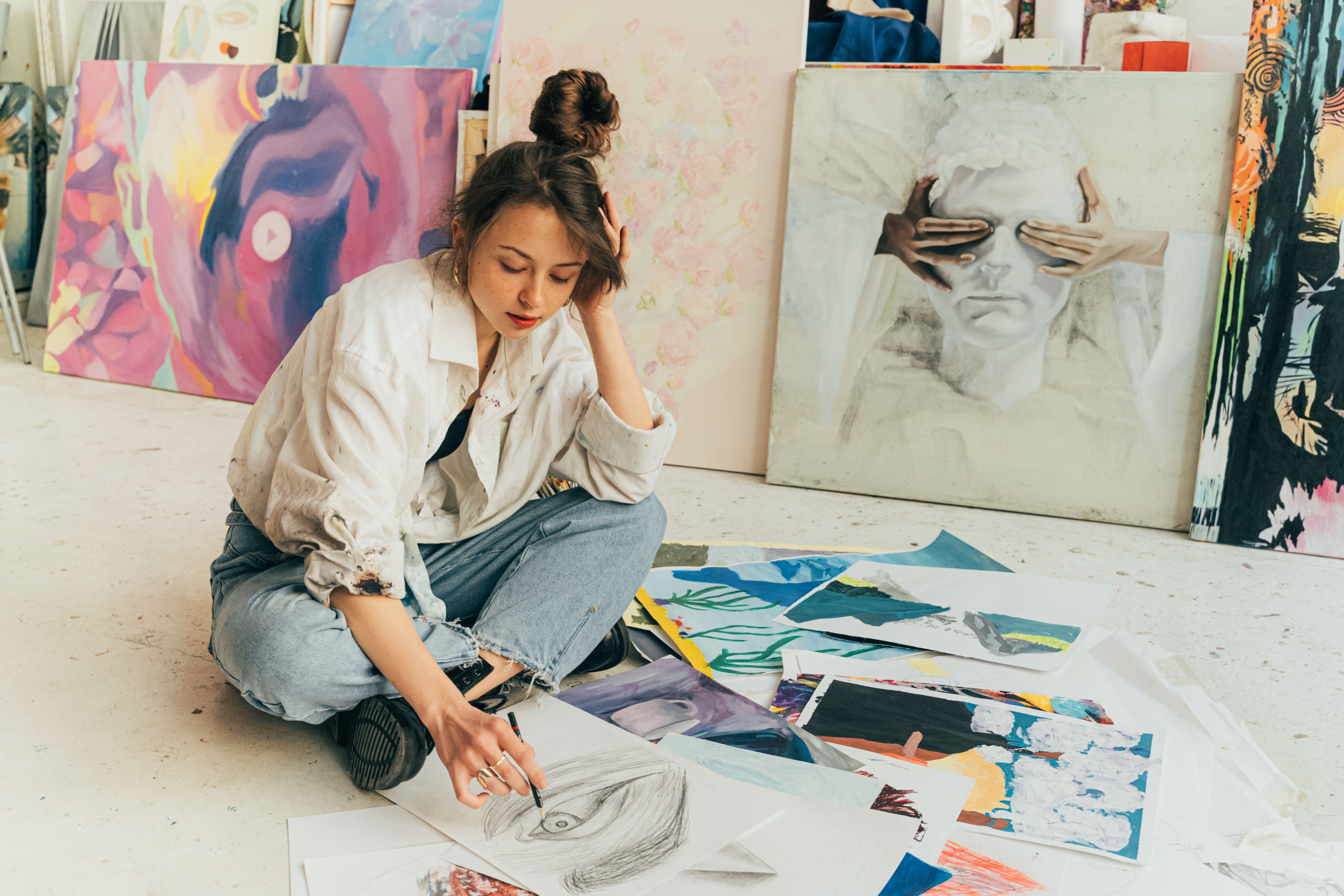Artworks Photos, Download The BEST Free Artworks Stock Photos & HD Images