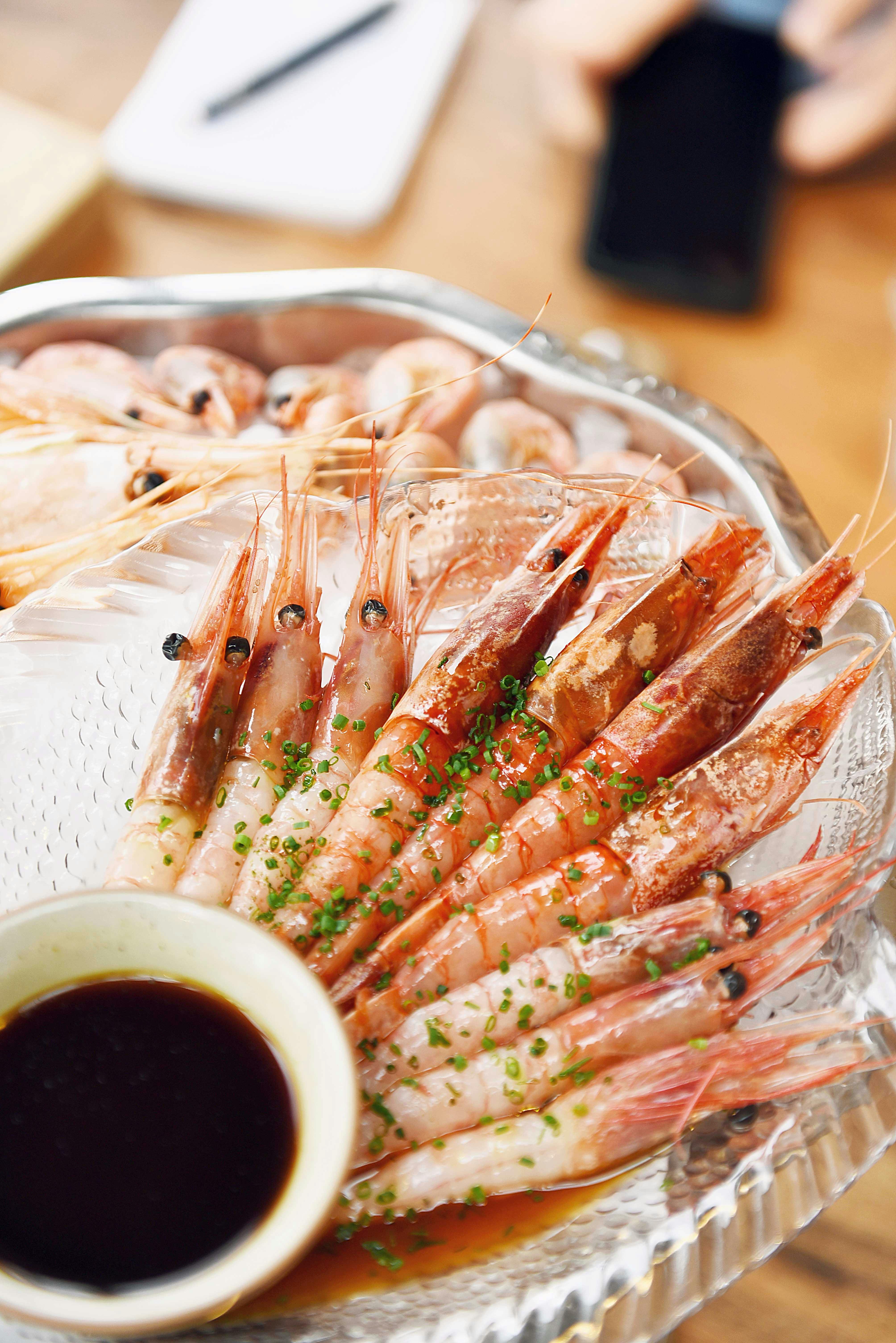 Cooked Shrimp and seashell dish · Free Stock Photo