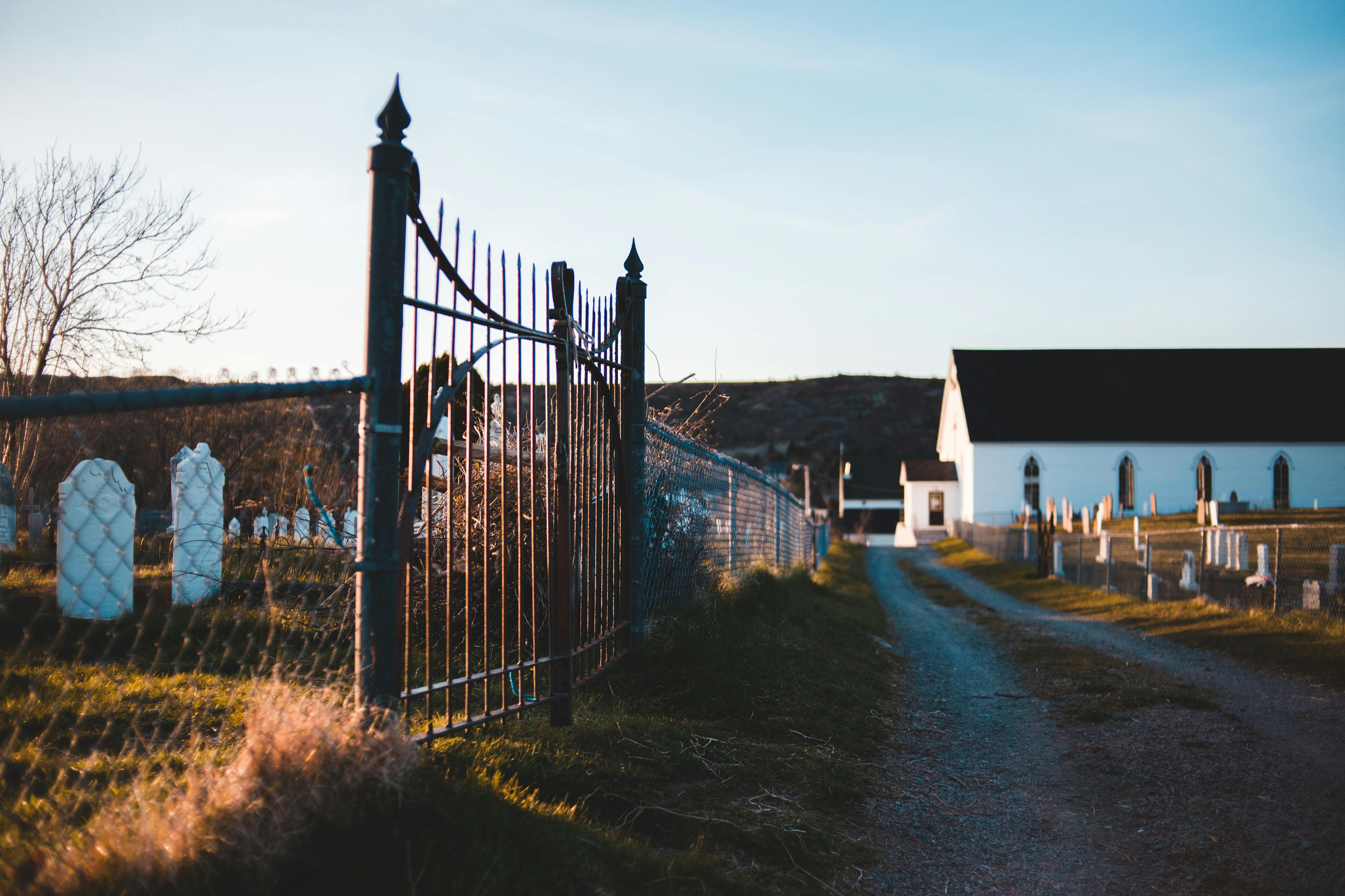 Fall Graveyard Photos, Download The BEST Free Fall Graveyard Stock ...