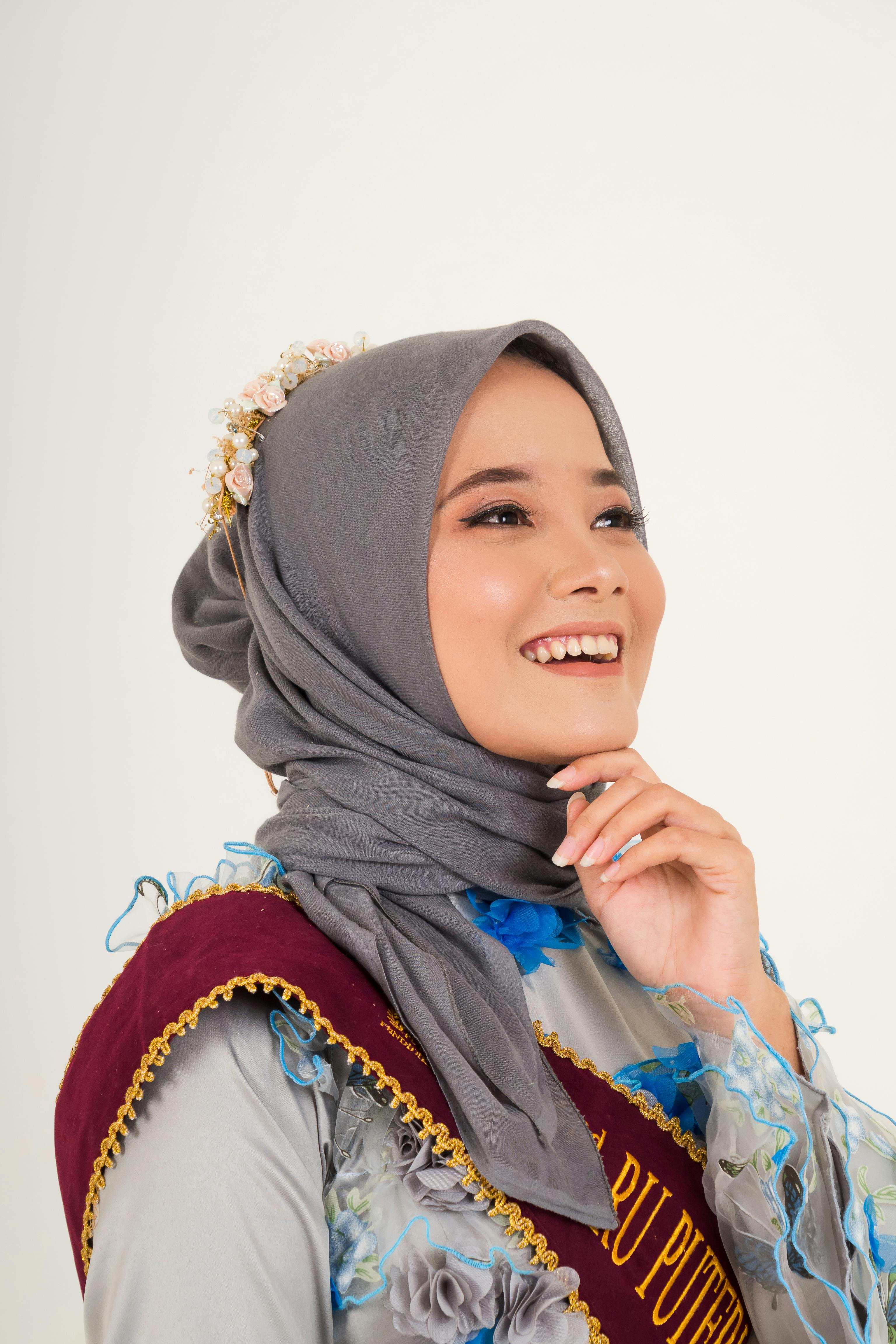 A Portrait of a Young Woman in Stylish Modesty Clothing · Free Stock Photo