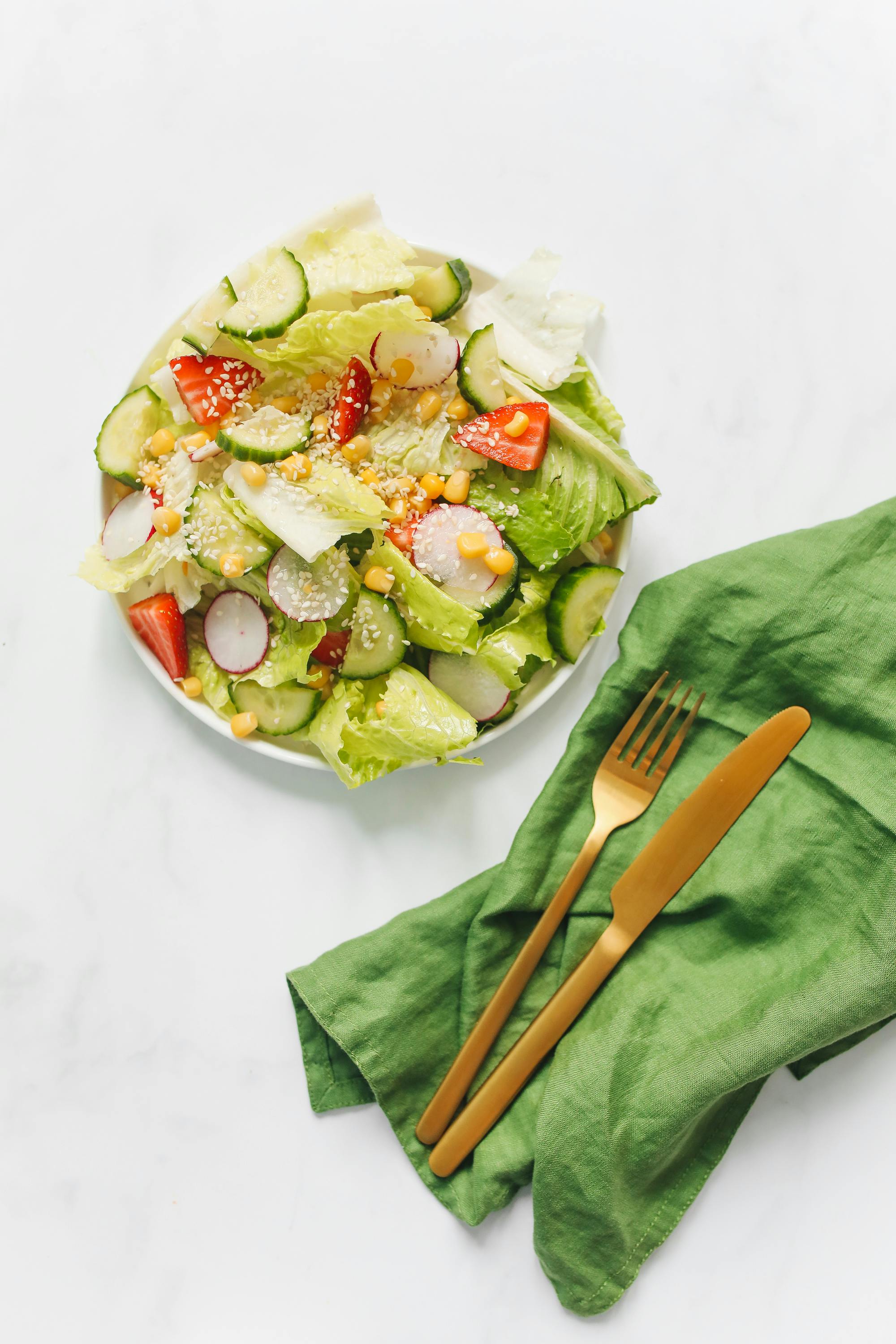 Top View of a Salad on a Plate · Free Stock Photo