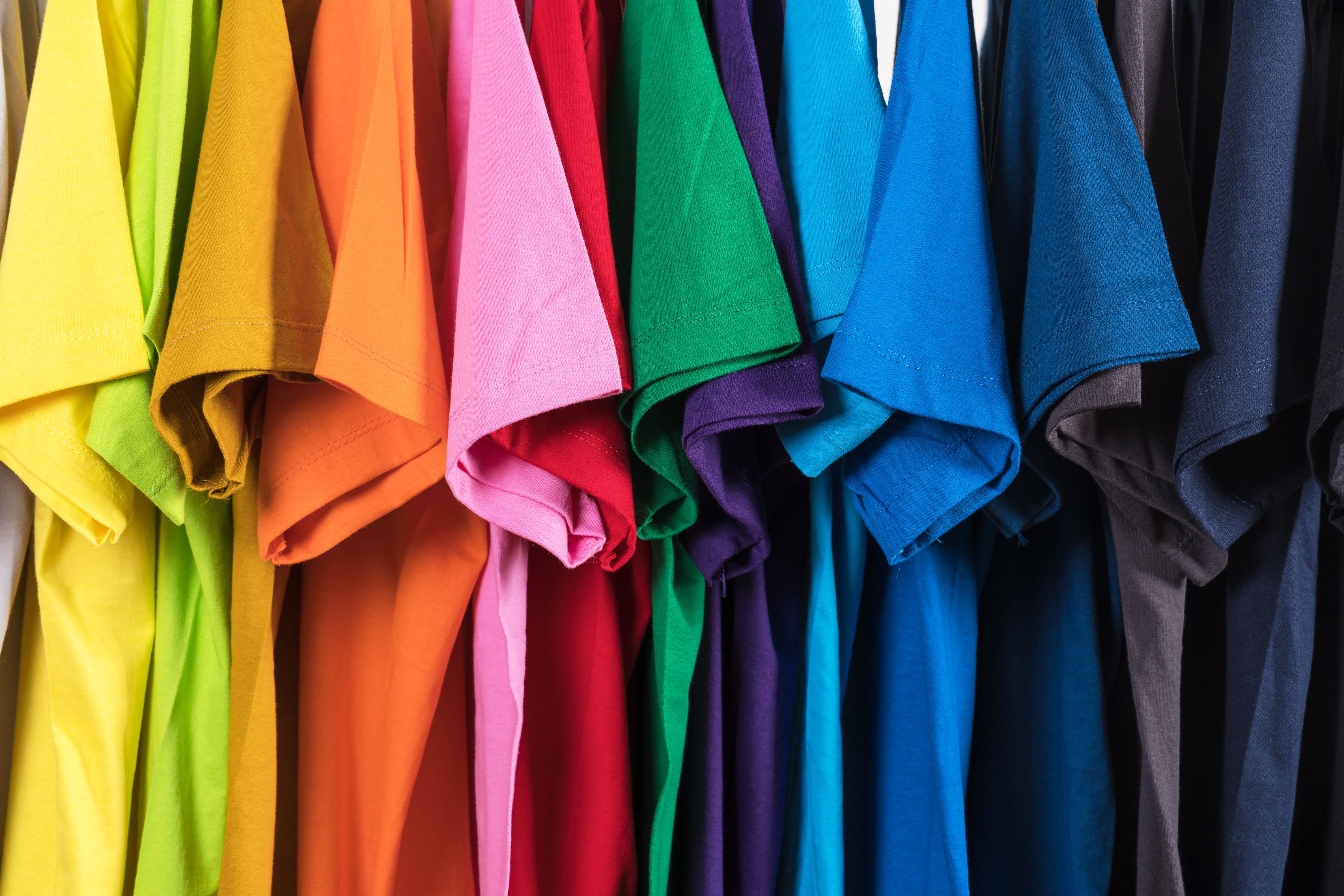 20 000+ Tshirt banque d'images et photos libres de droit ...