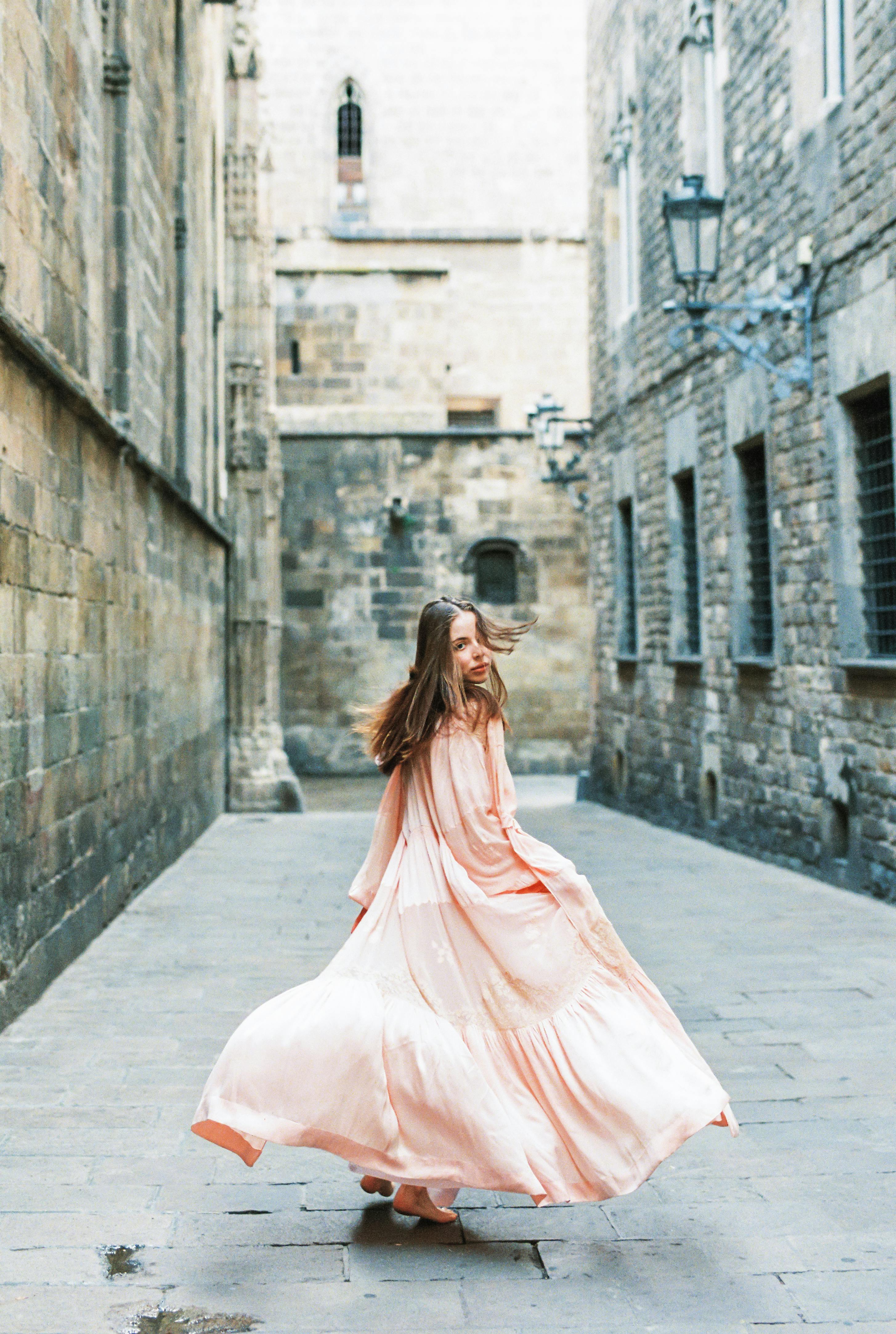 Medieval Dancing Photos, Download The BEST Free Medieval Dancing Stock ...