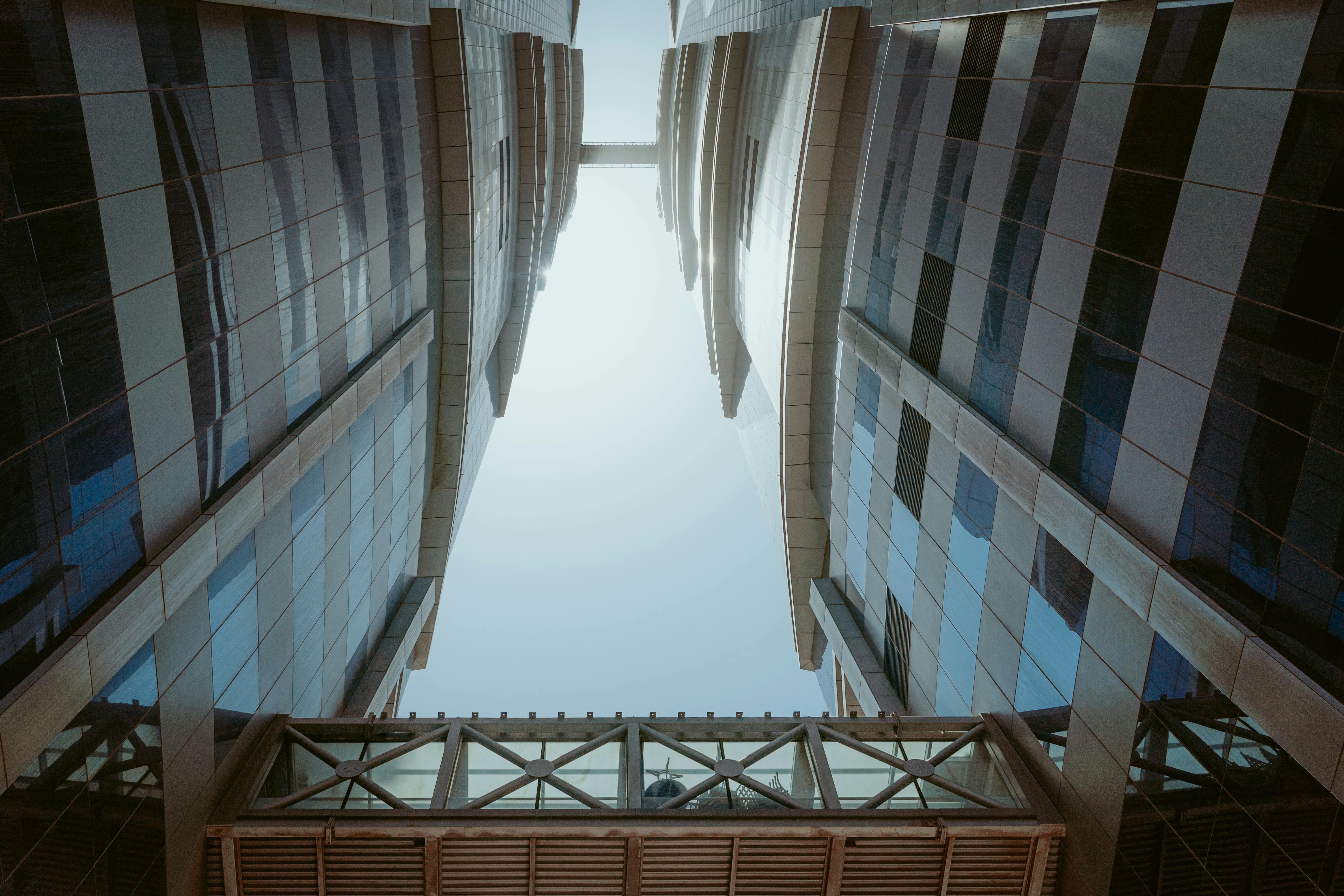 Worm's Eye View of High Rise Buildings · Free Stock Photo