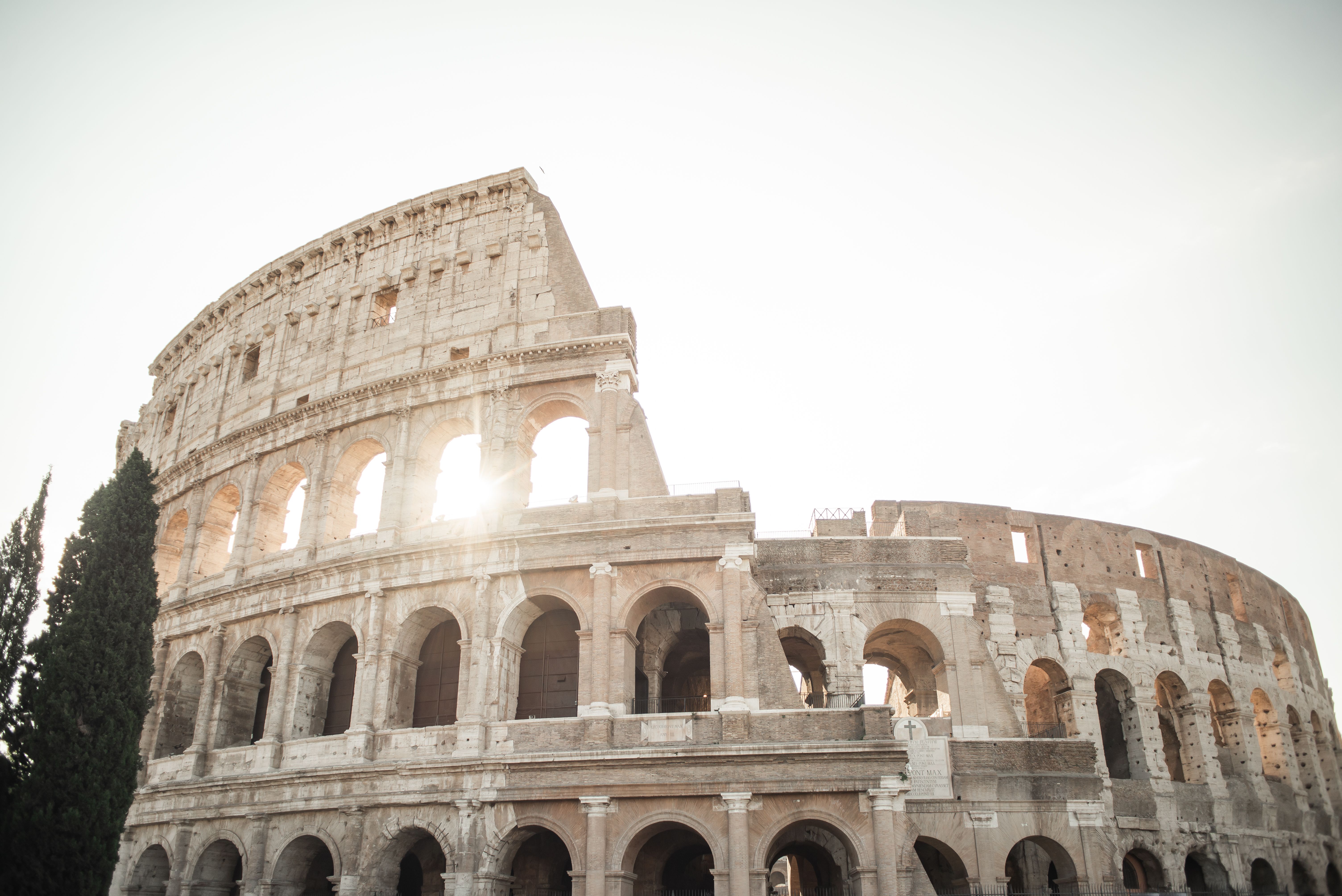 Colosseum exterior on sunny day · Free Stock Photo