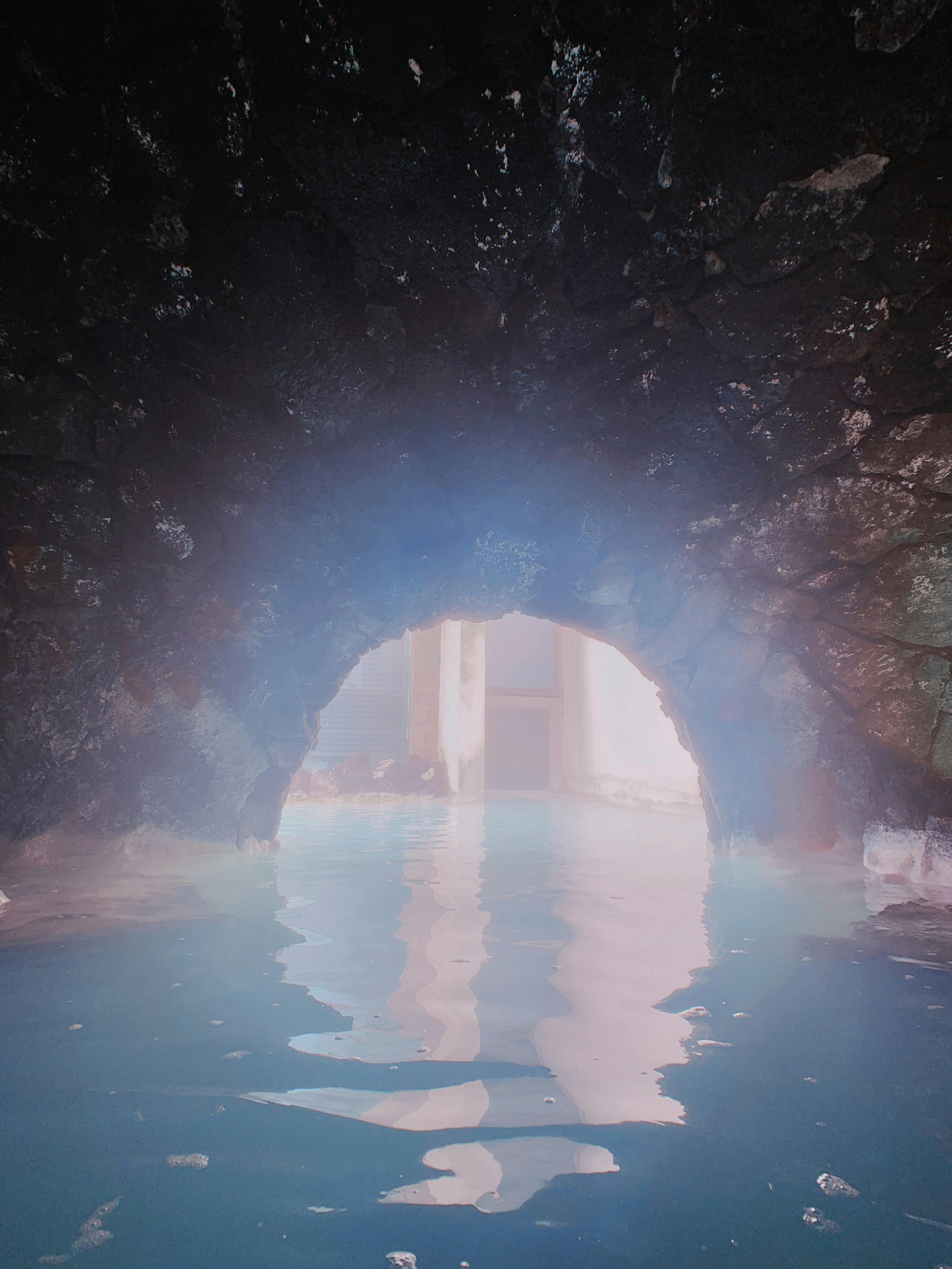 Arched cave with rocky walls · Free Stock Photo