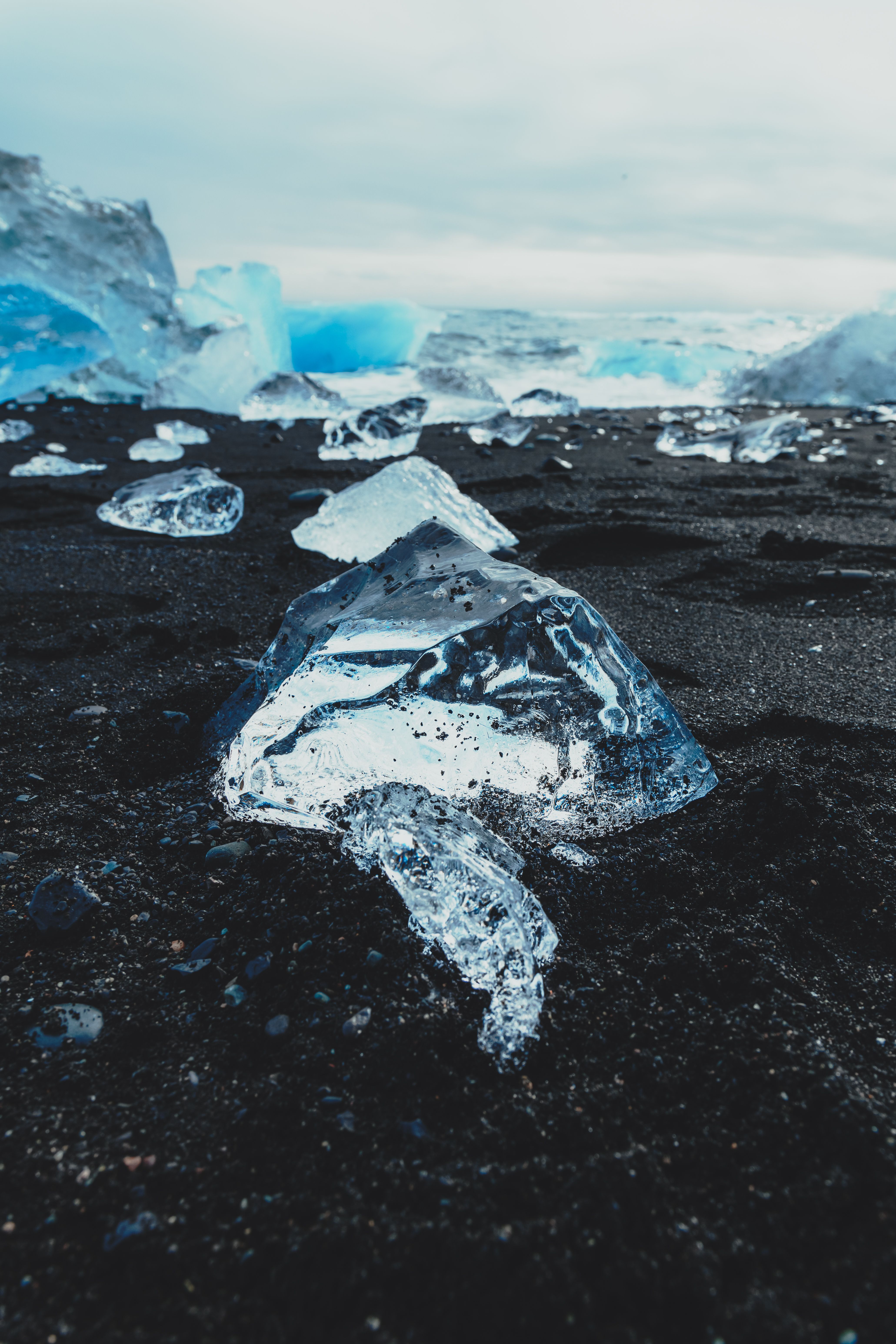 Frozen snow in cold terrain · Free Stock Photo