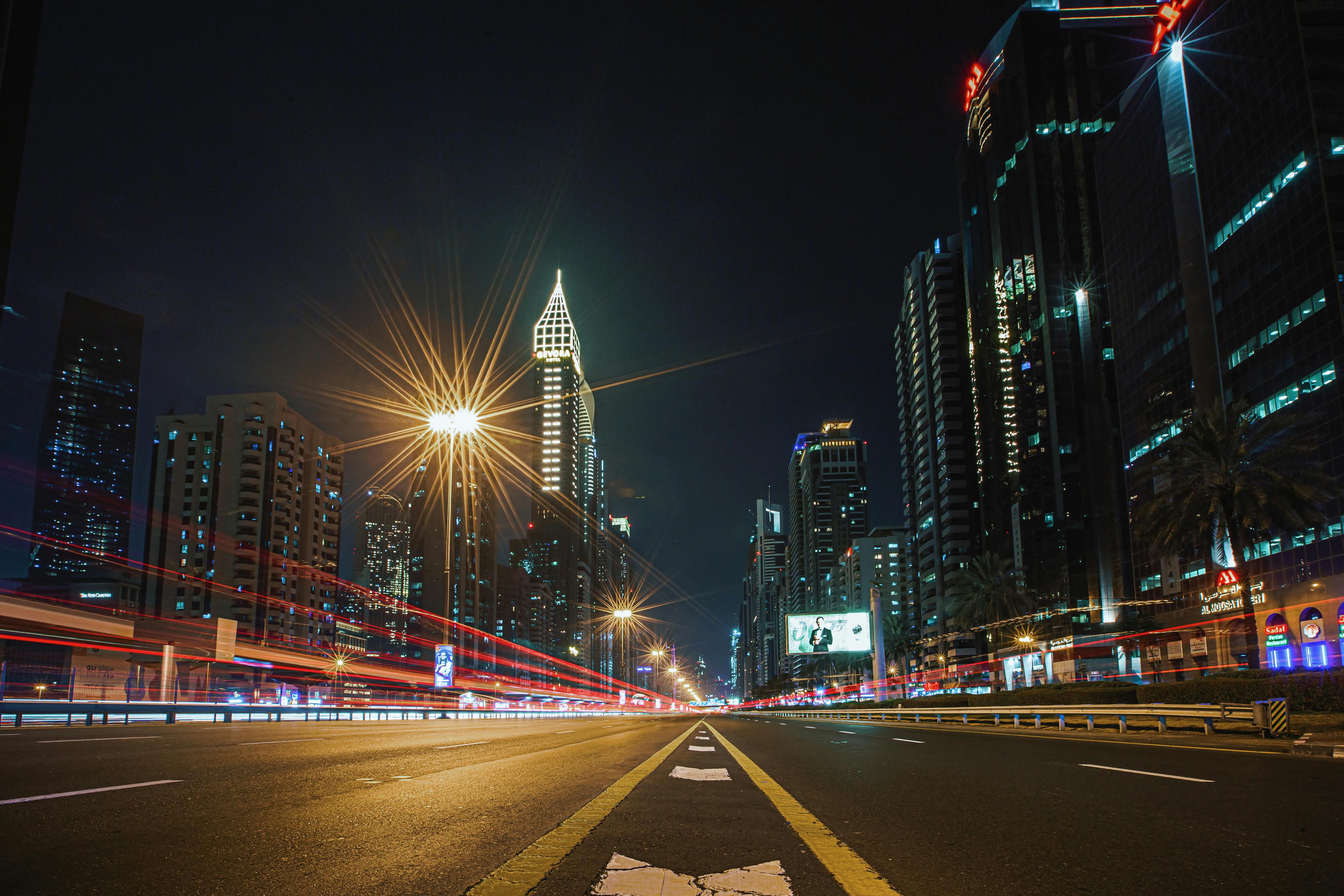 Empty City Road at Night · Free Stock Photo