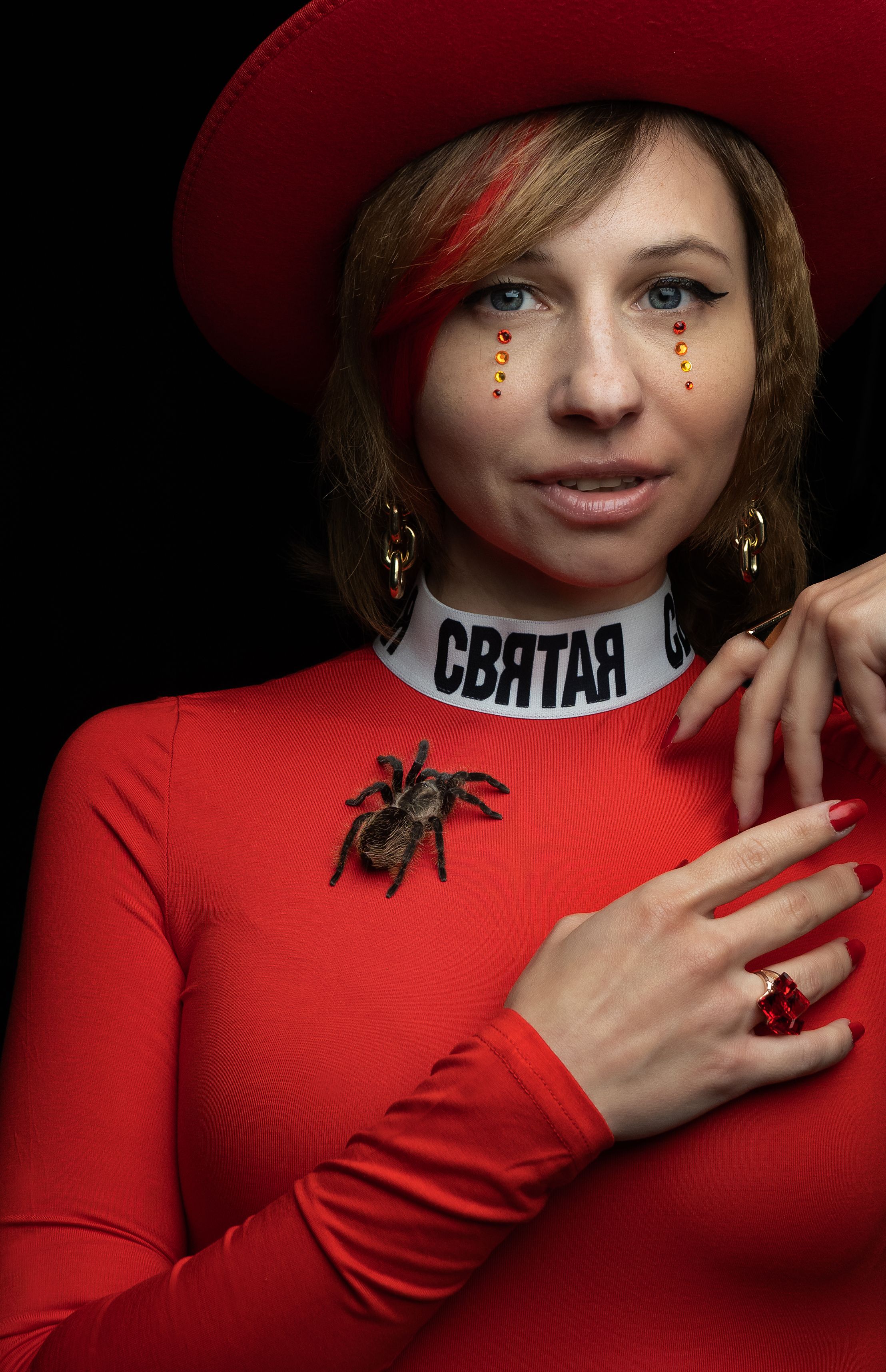 Spooky woman with makeup of spells · Free Stock Photo