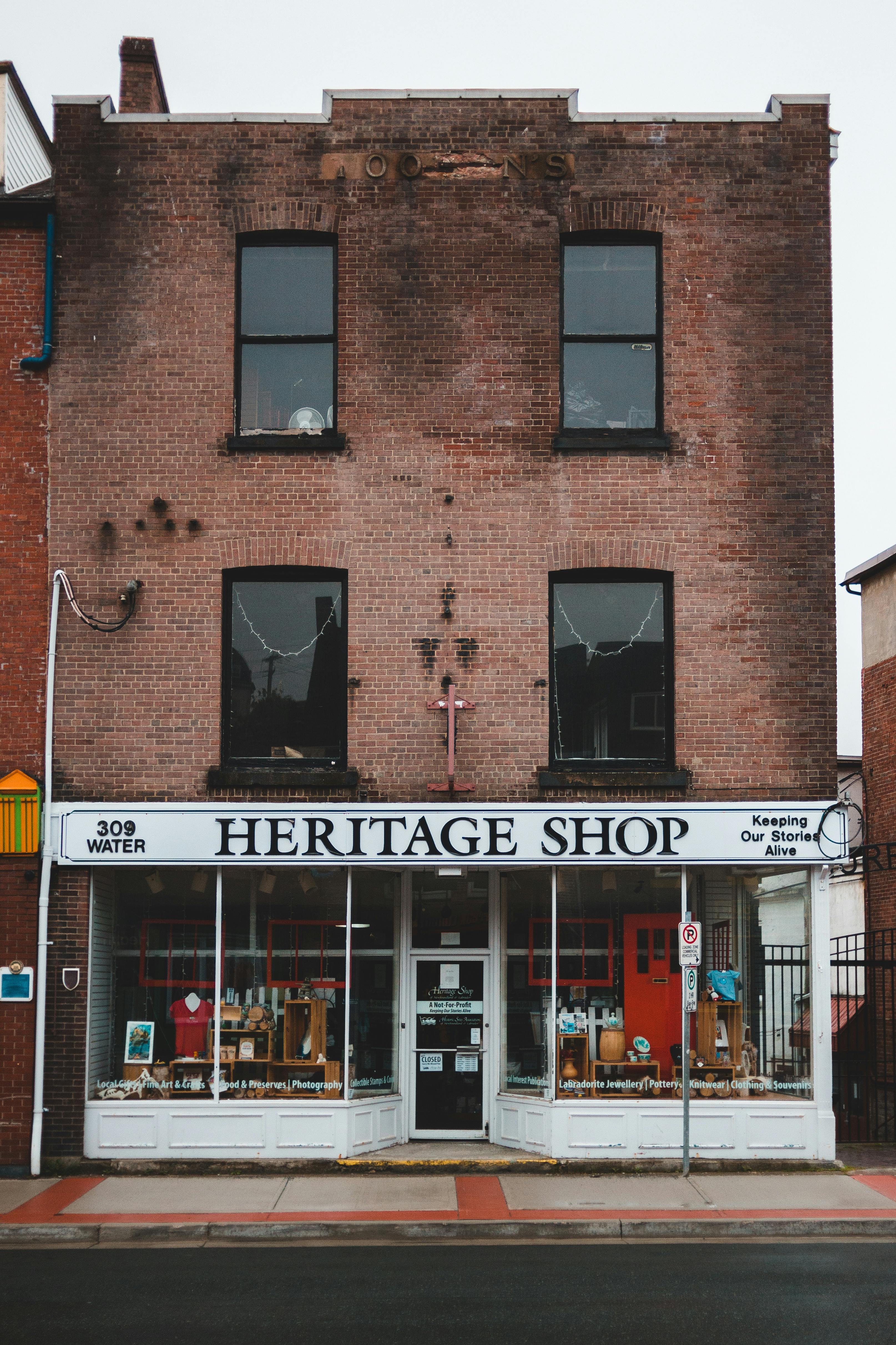 Exterior of old shop building in town · Free Stock Photo