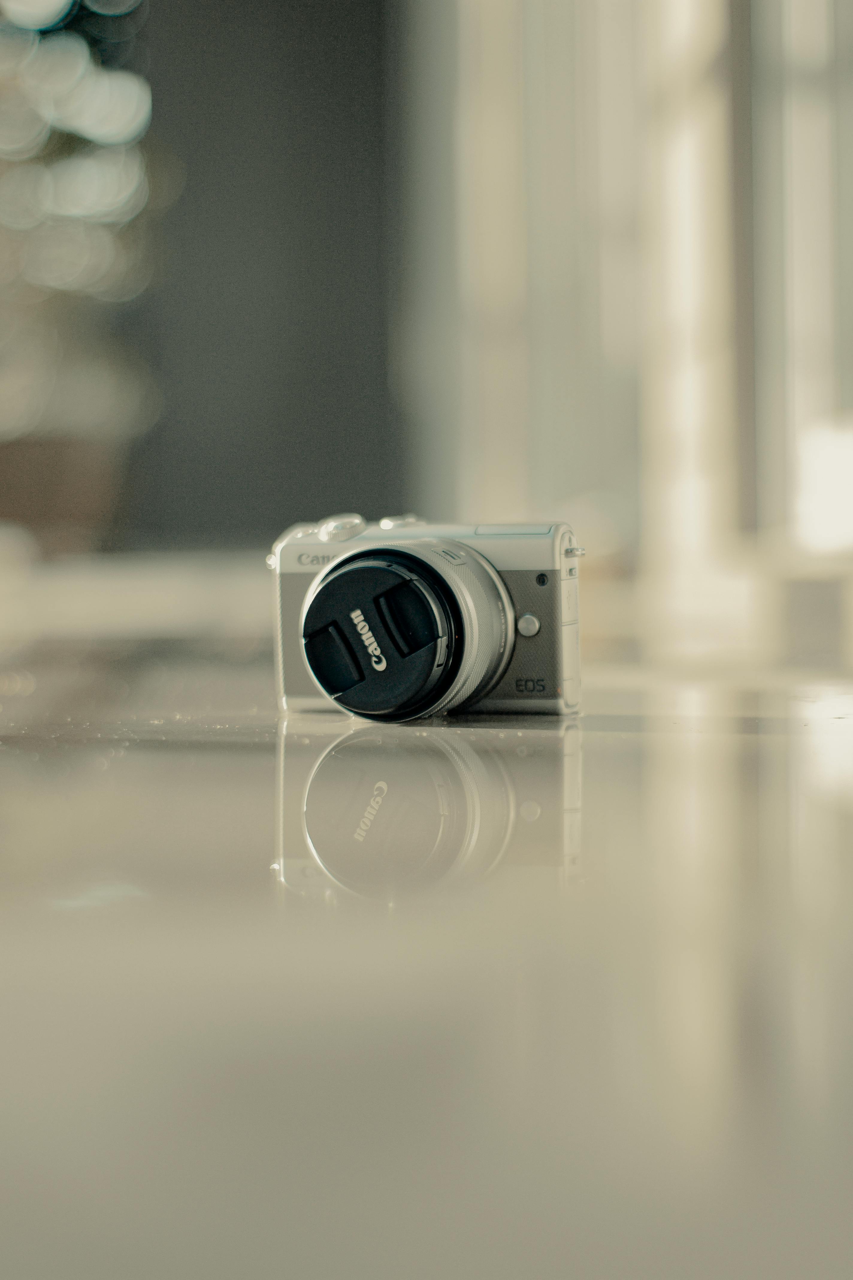 Digital Camera on the Floor · Free Stock Photo