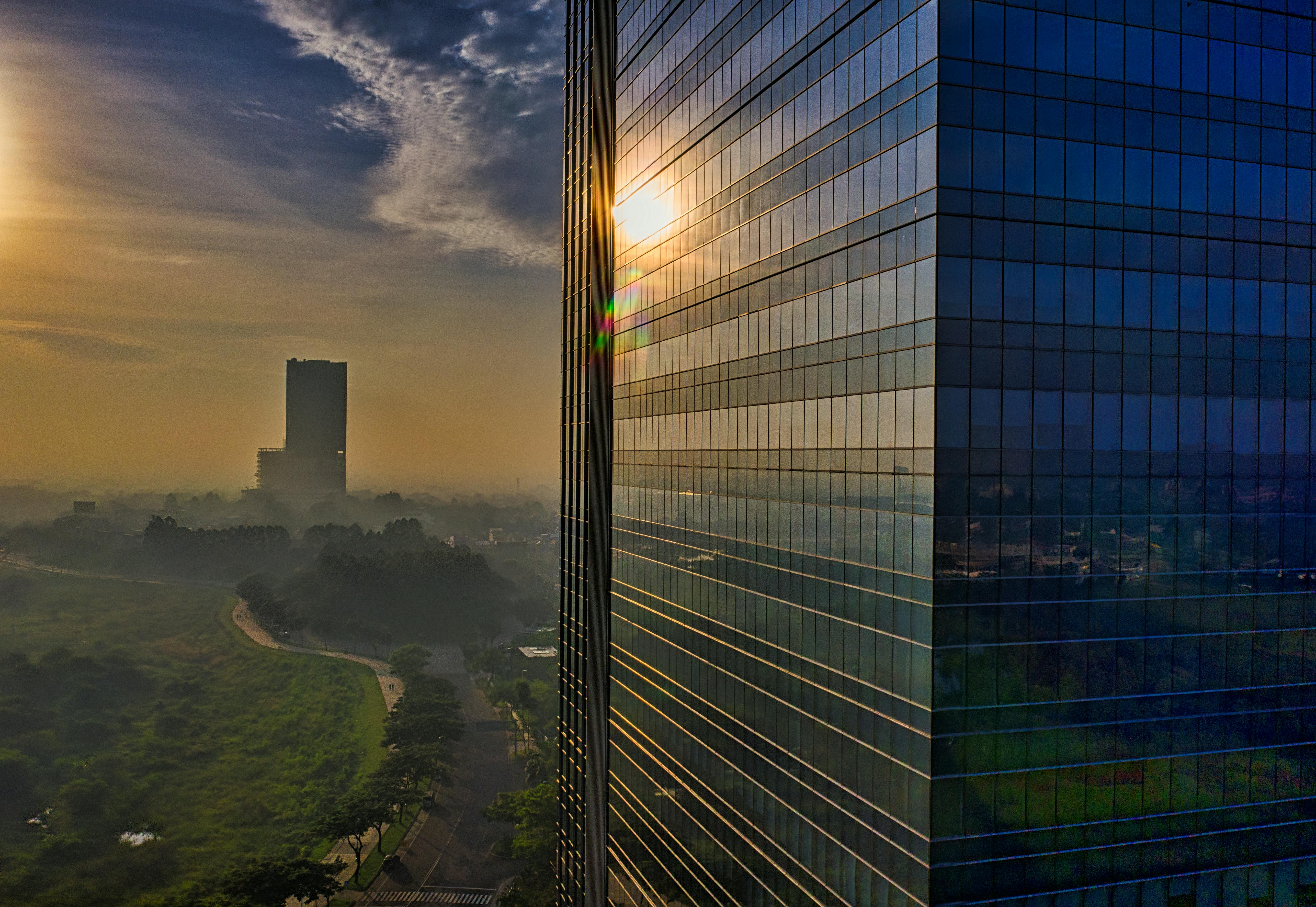 High Rise Building during Sunset · Free Stock Photo