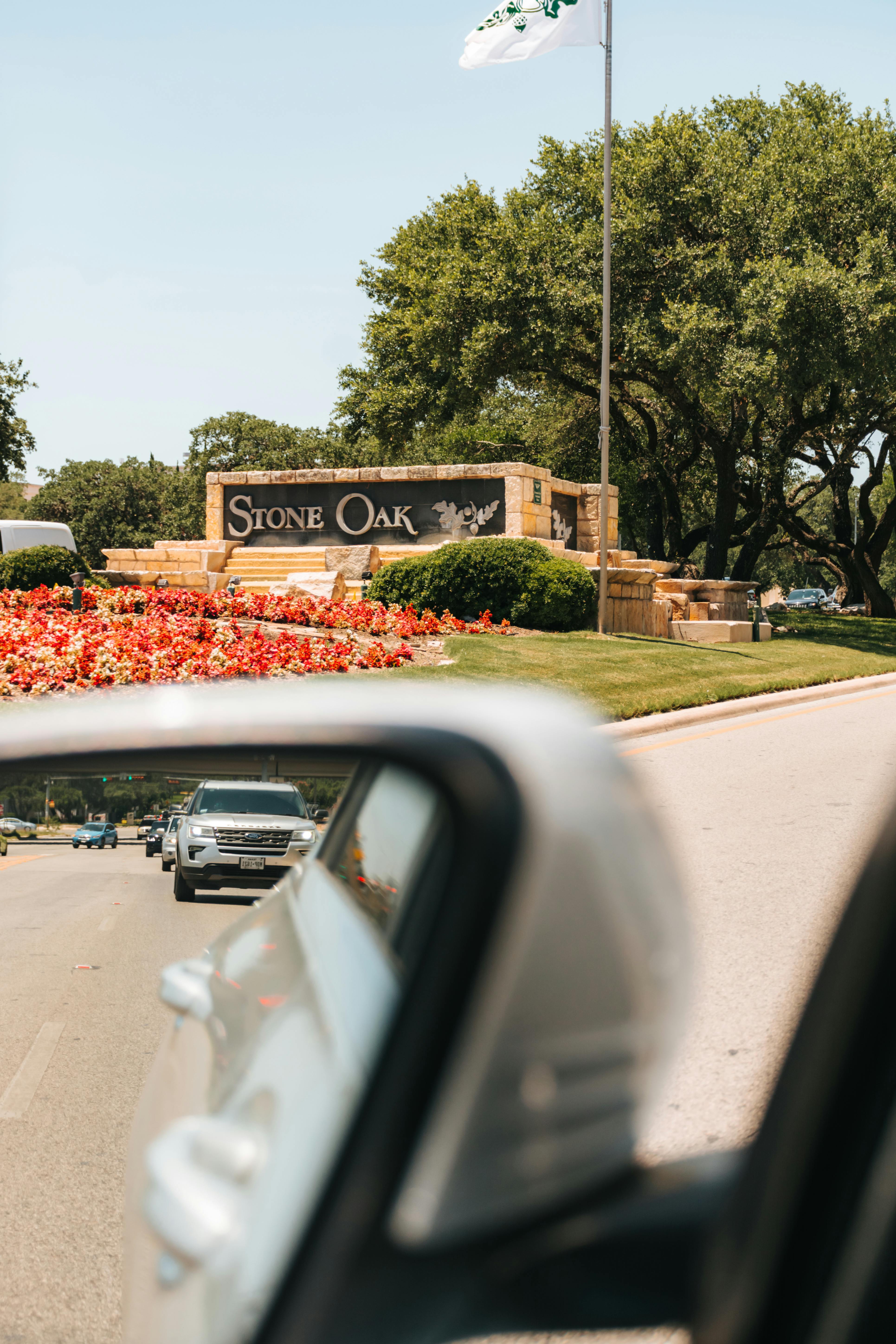 View of Stone Oak Neighborhoods from the Window of a Car · Free Stock Photo
