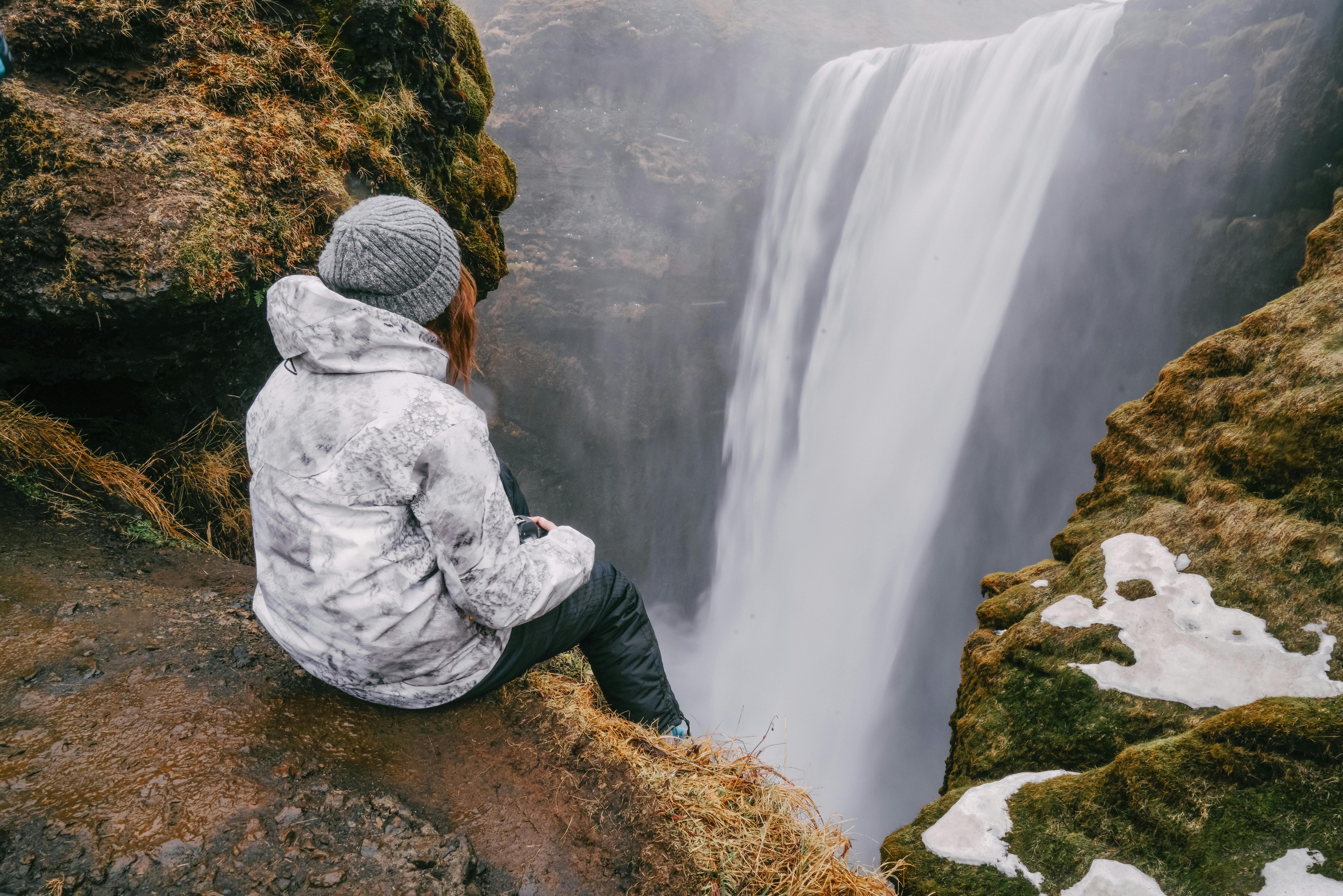 Woman Edge Of Waterfall Photos, Download The BEST Free Woman Edge Of ...