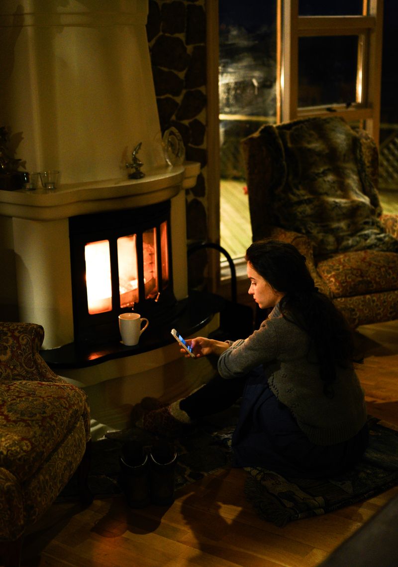 Fireplace Photos, Download The BEST Free Fireplace Stock Photos & HD Images