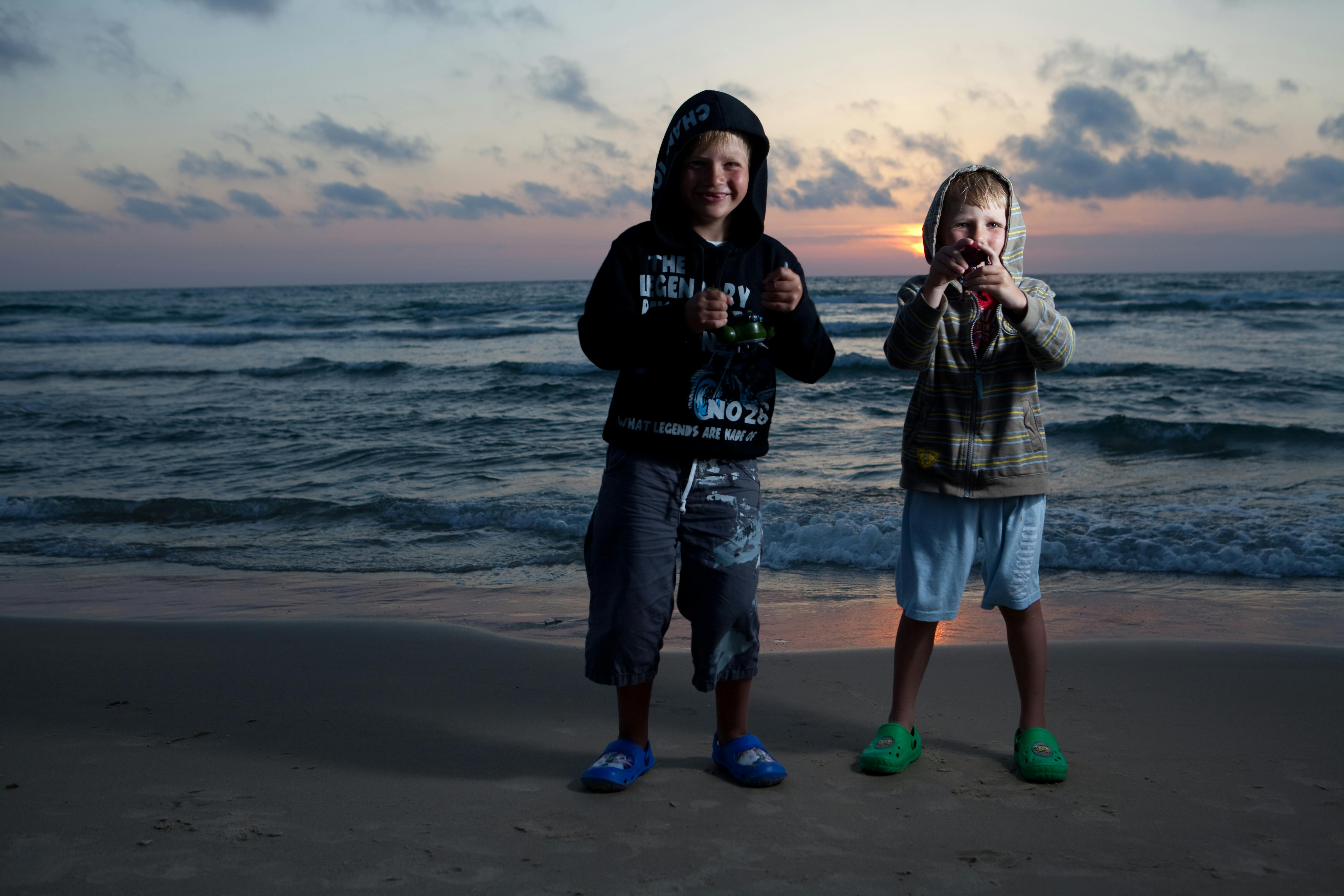 Happy Kids on the Beach · Free Stock Photo