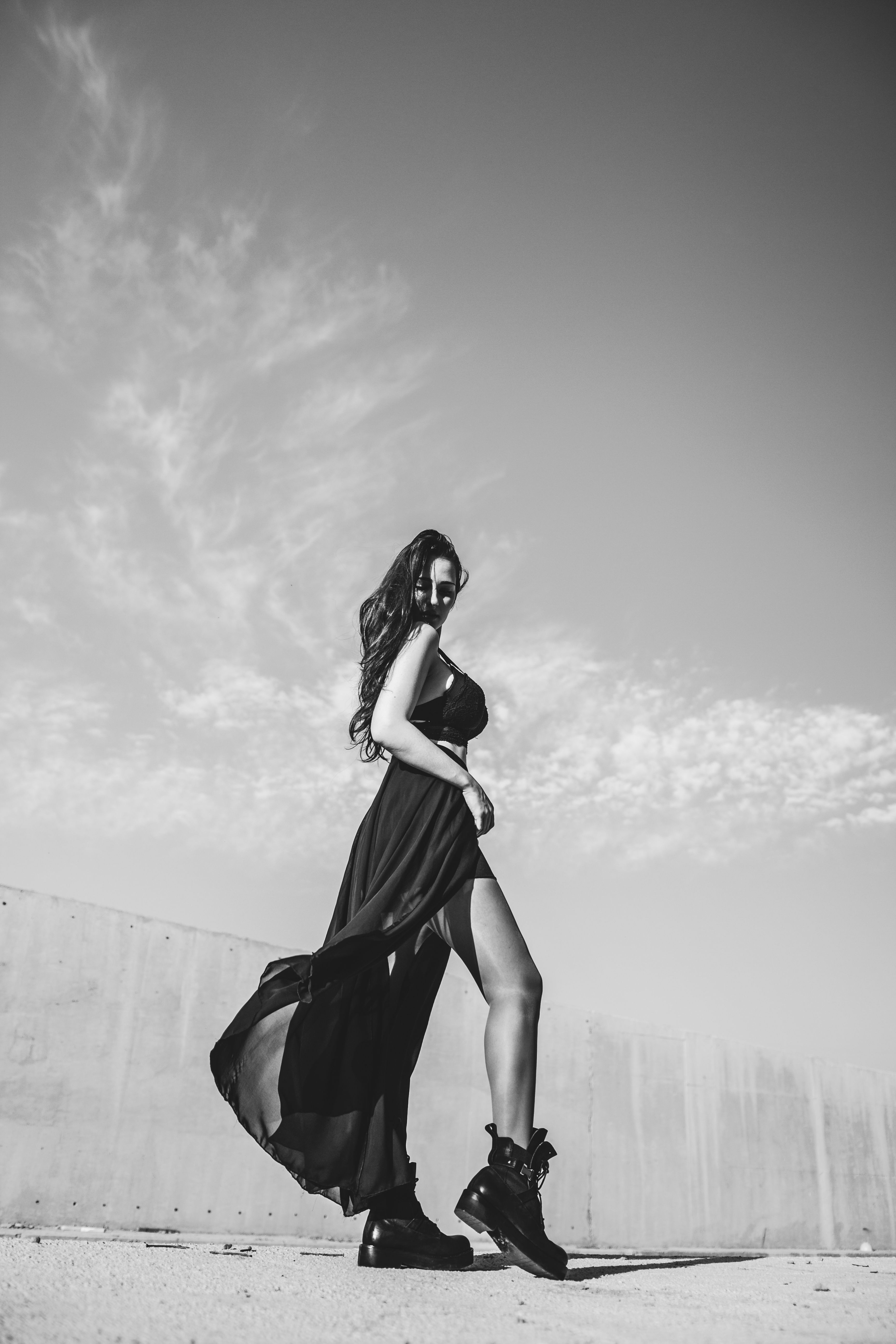 A Woman Posing at the Camera · Free Stock Photo