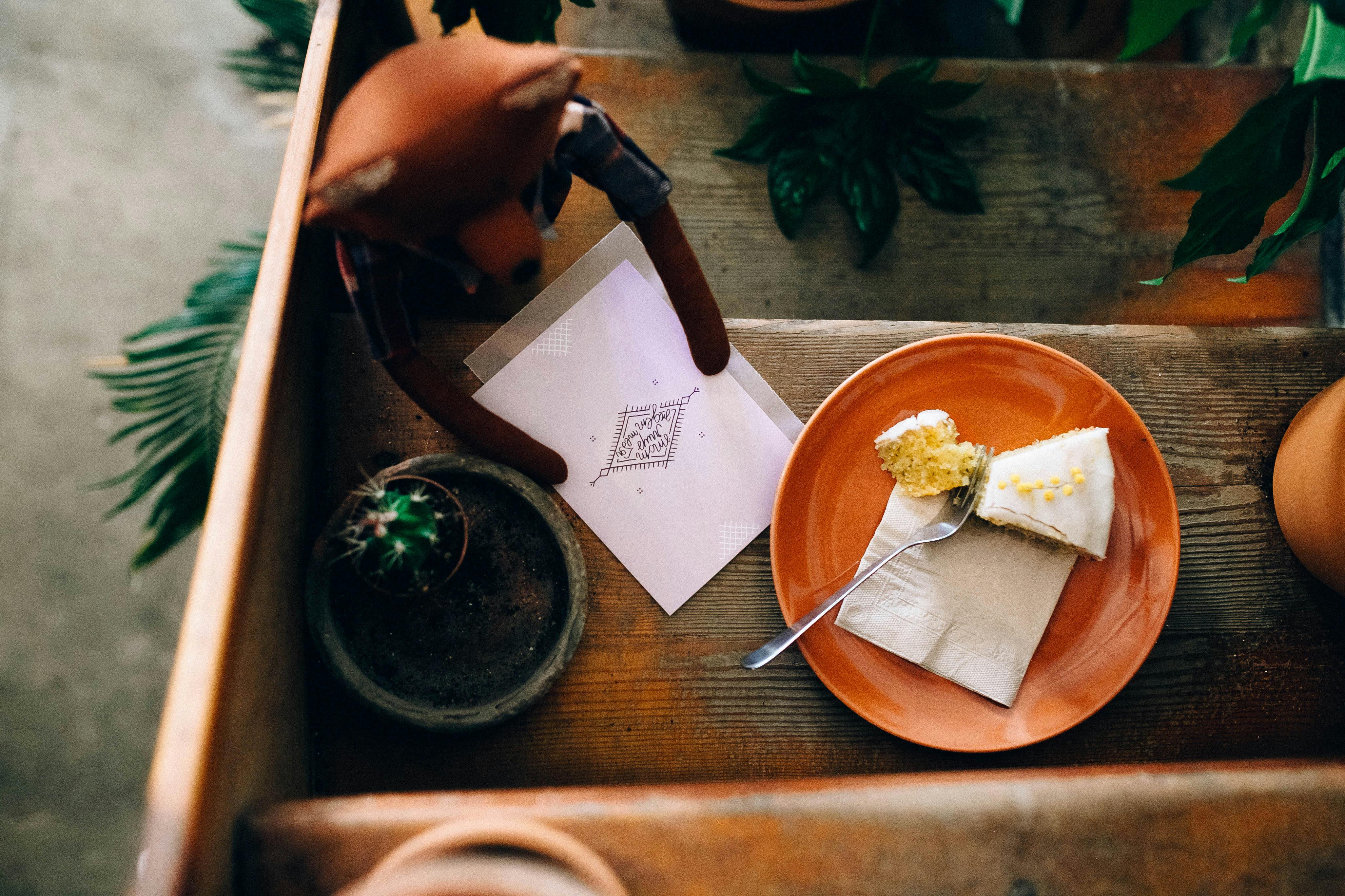 Cake Box Wood: Types, Uses, and Benefits for Every Baker