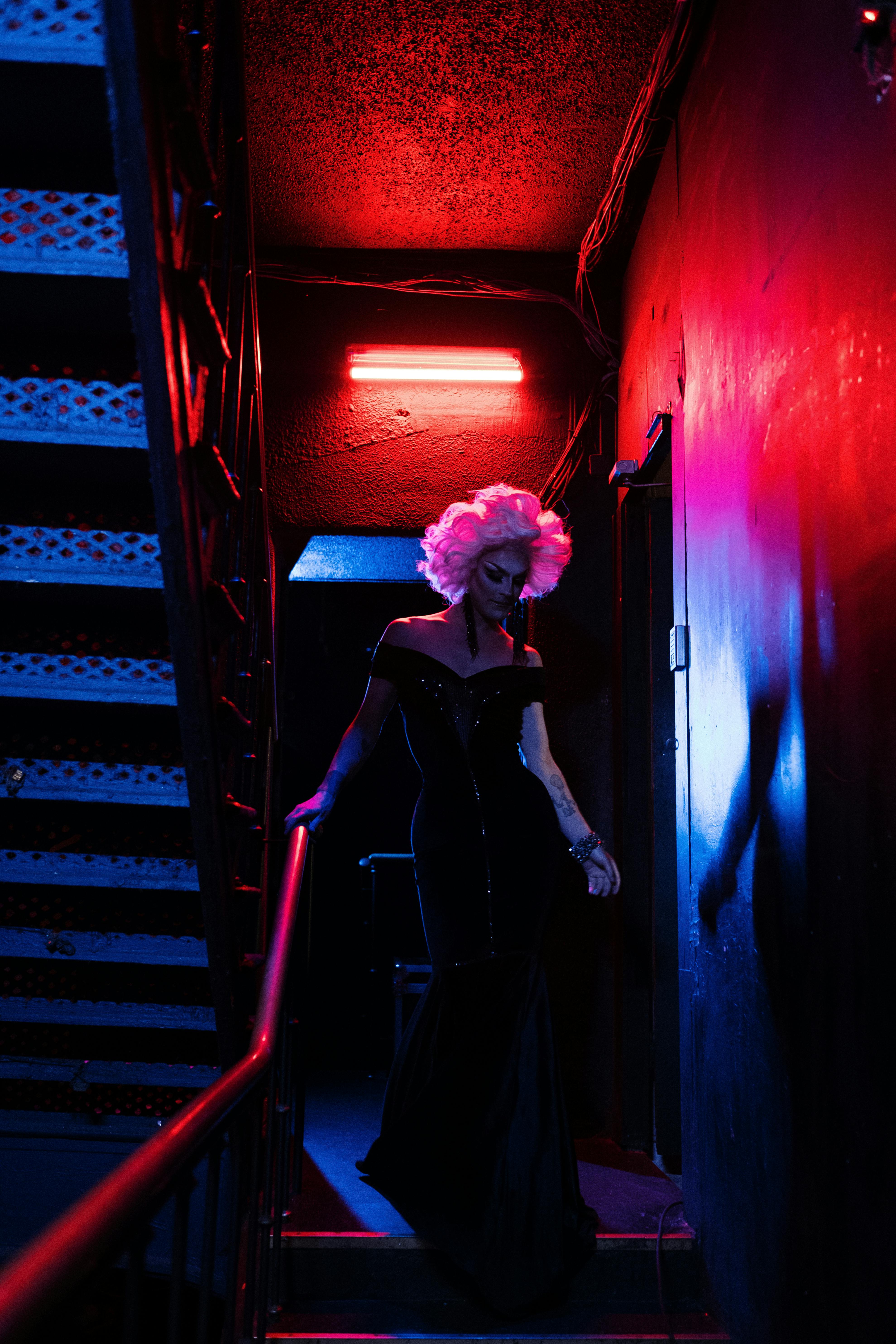 Drag Queen With a Cigarette · Free Stock Photo