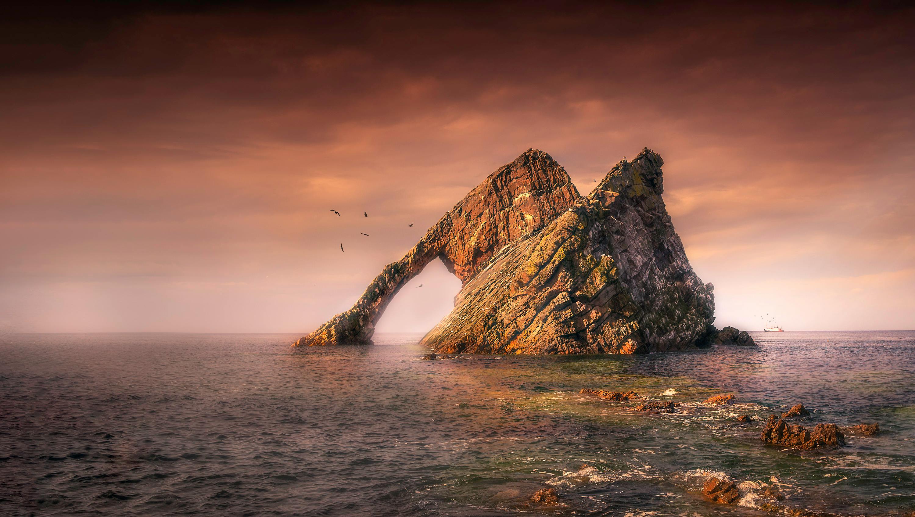 Rocks on Sea · Free Stock Photo