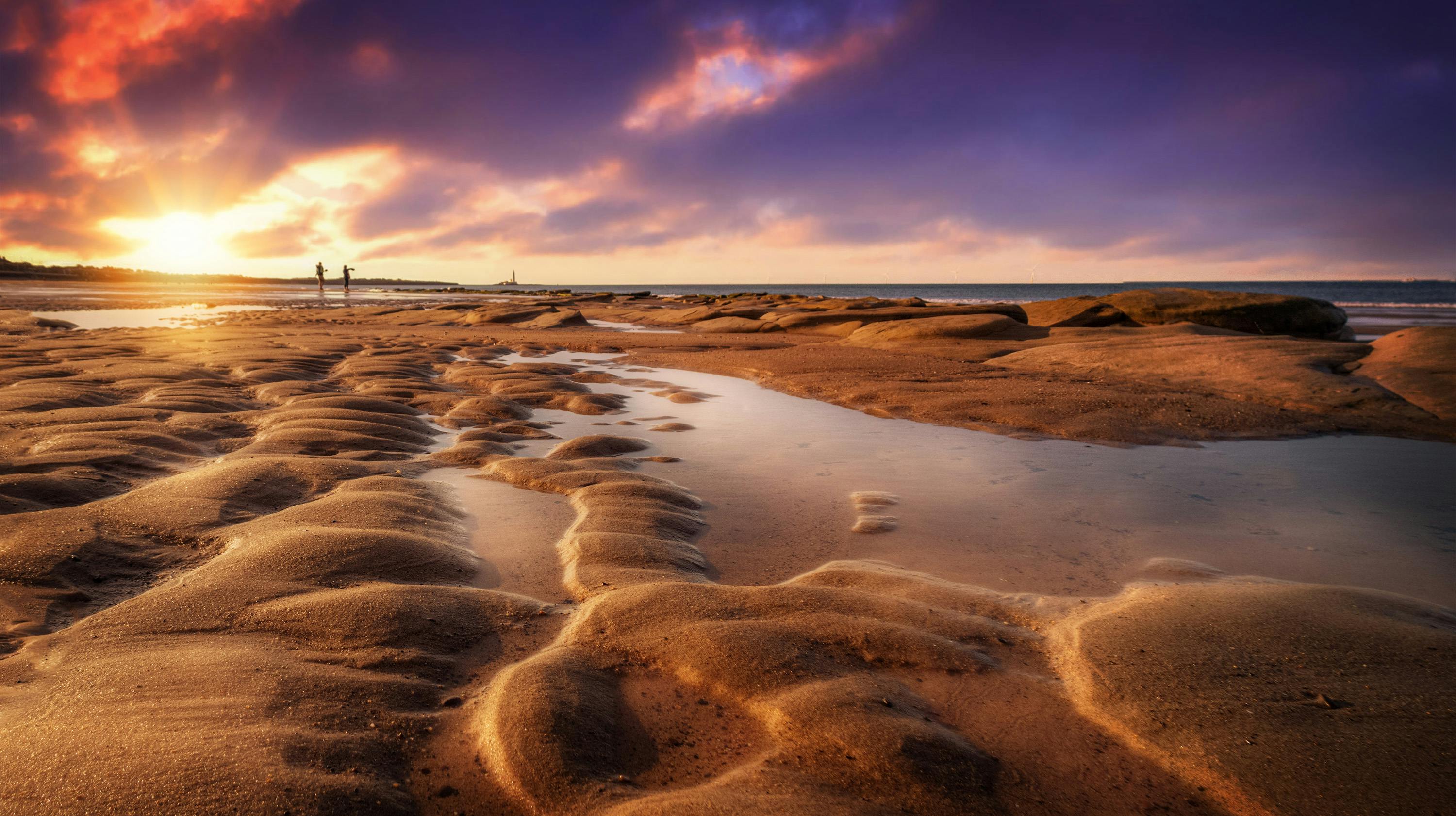Sand in Sunlight and Shadow · Free Stock Photo