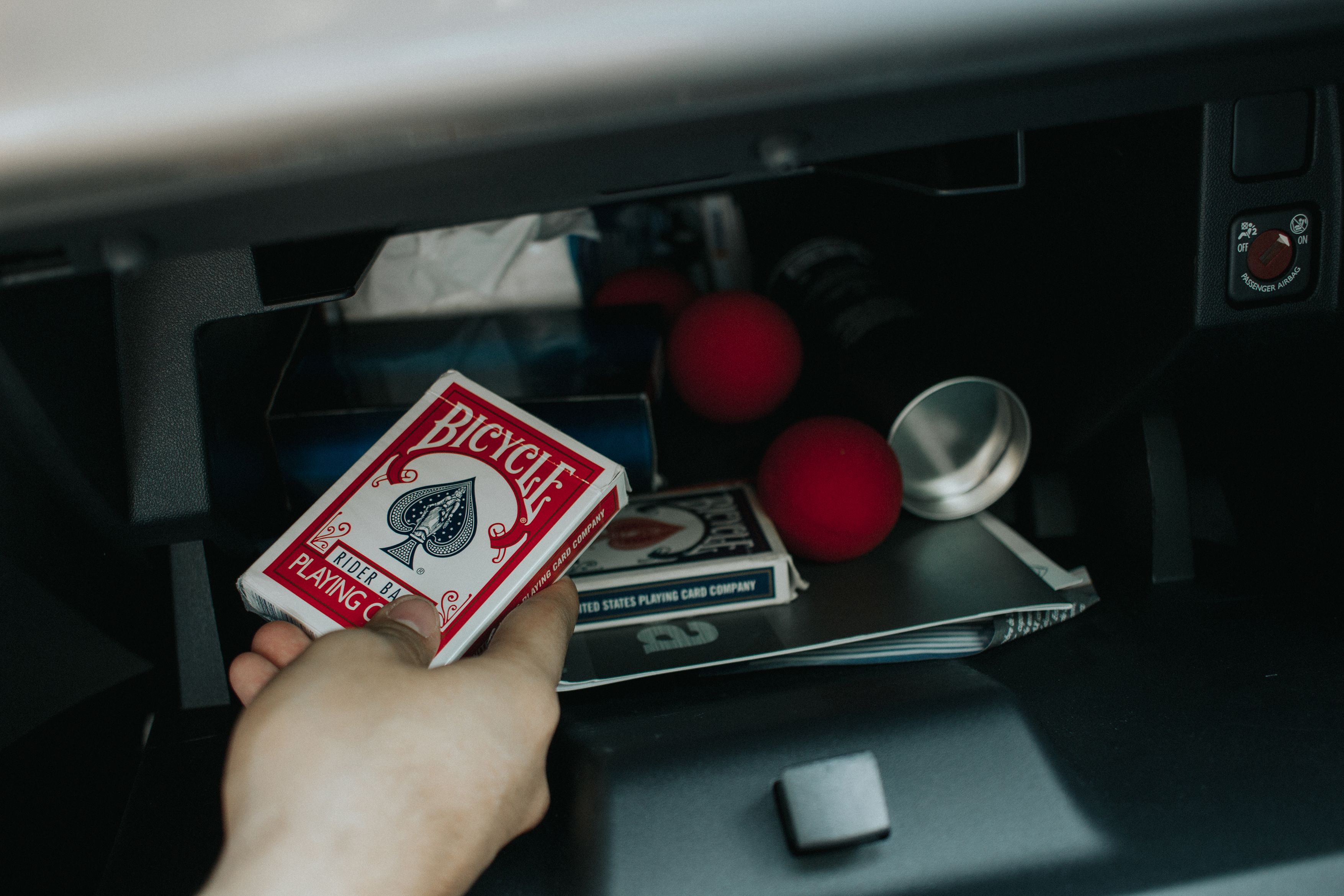 Pack Of Cards Photos, Download The BEST Free Pack Of Cards Stock Photos ...