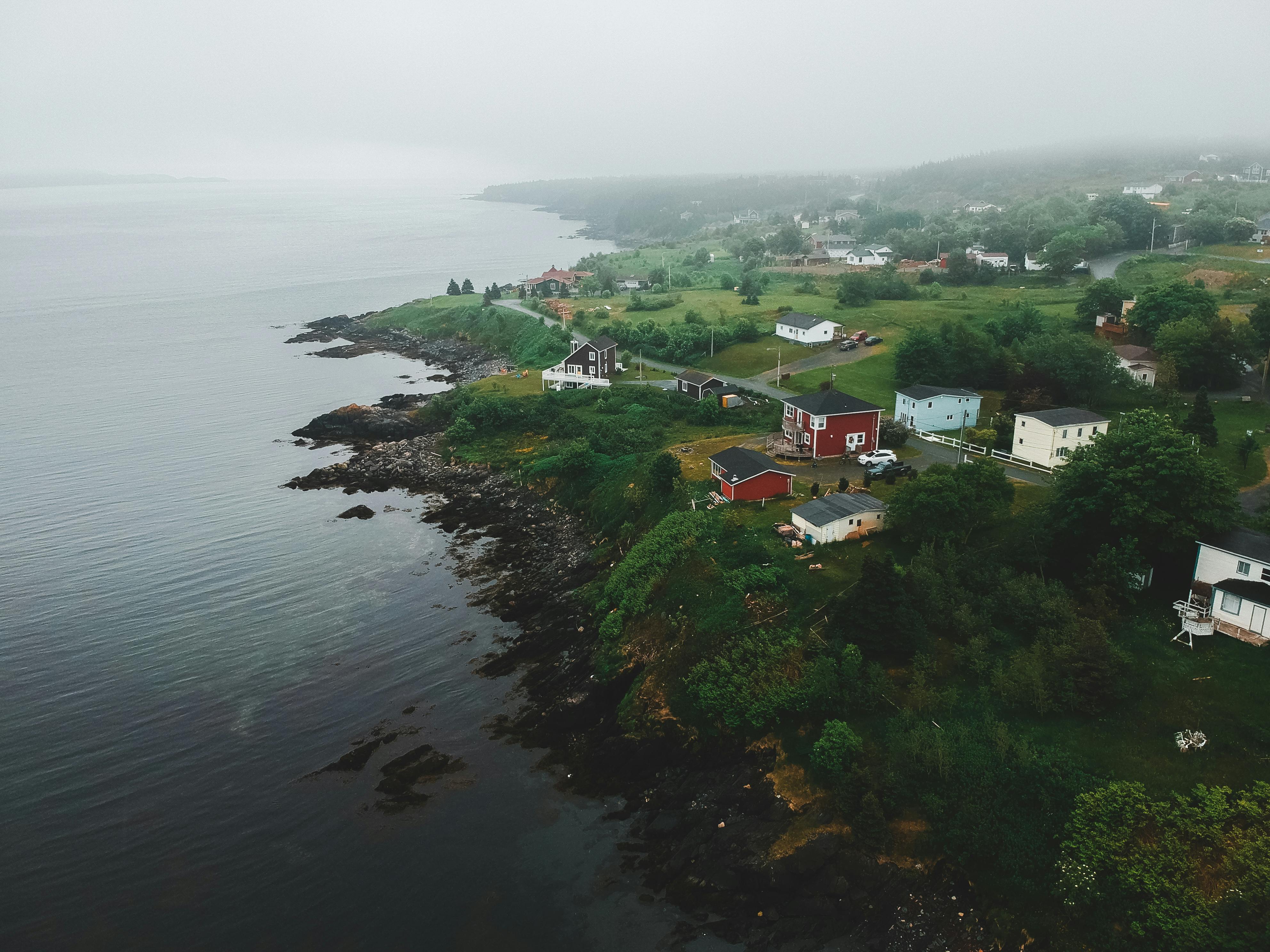 Building And Sea And Natural Background Photos, Download The BEST Free ...