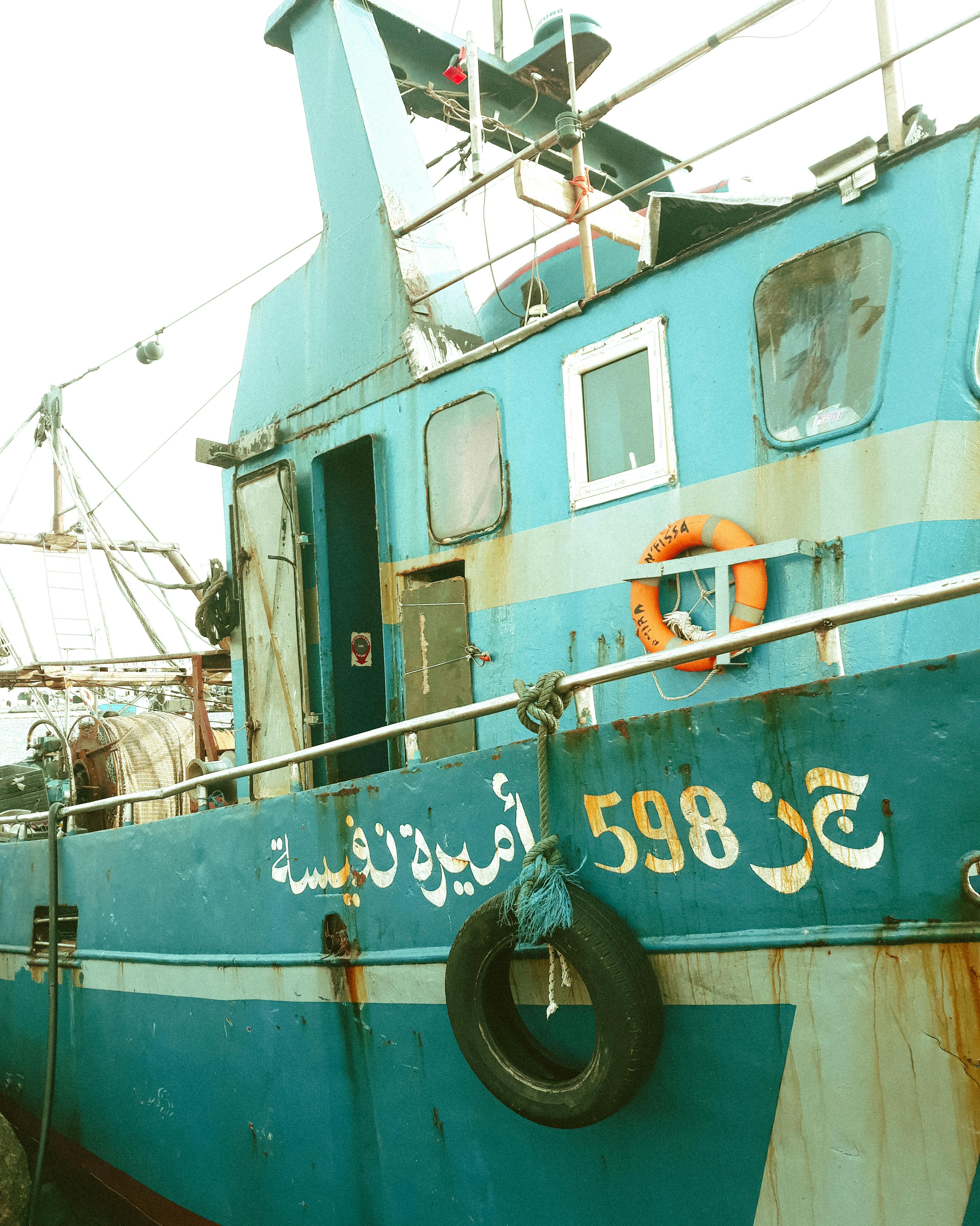 Close up of Ship · Free Stock Photo