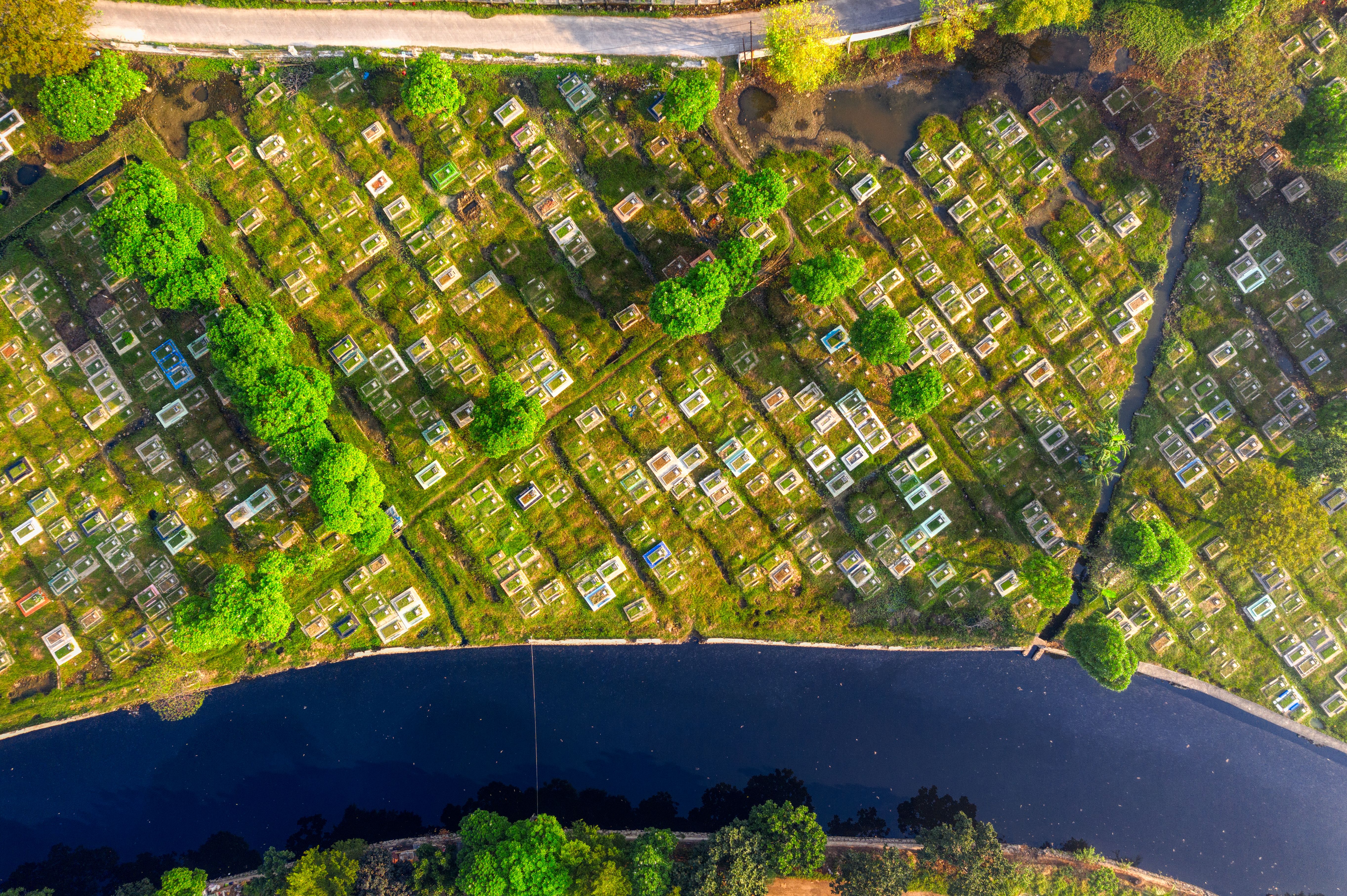 Top View of Cemetery River · Free Stock Photo