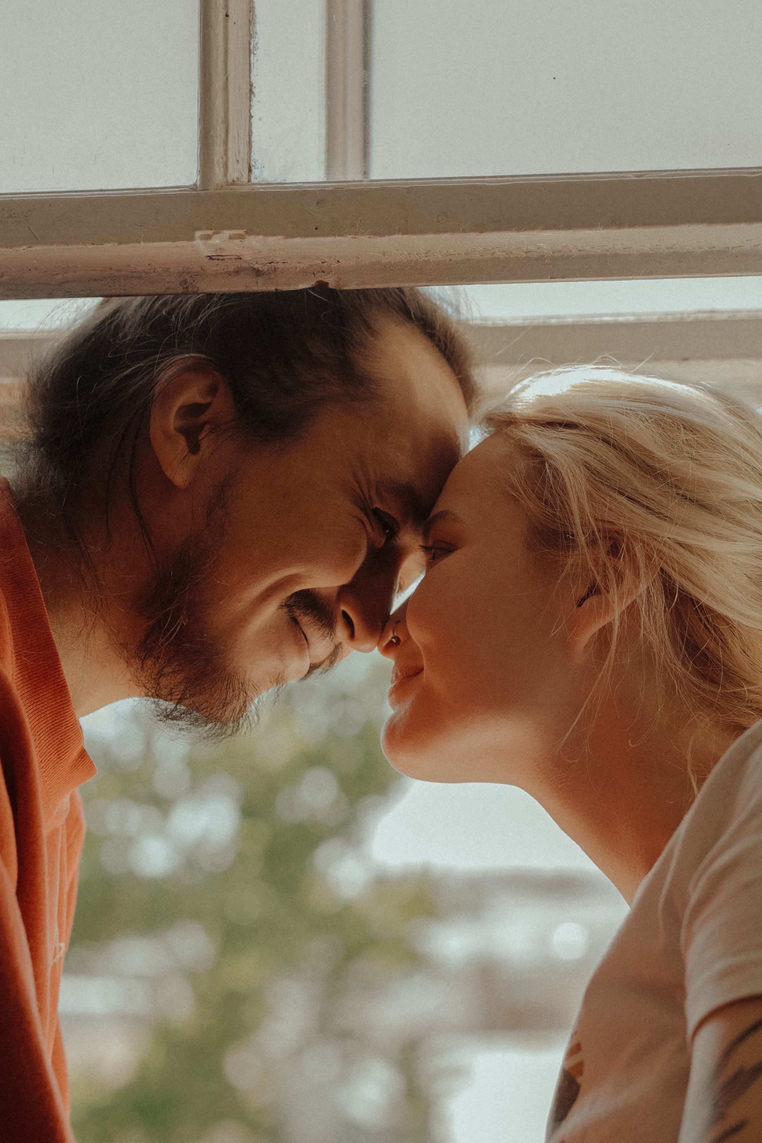 Romantic Profile Picture Photos, Download The BEST Free Romantic ...