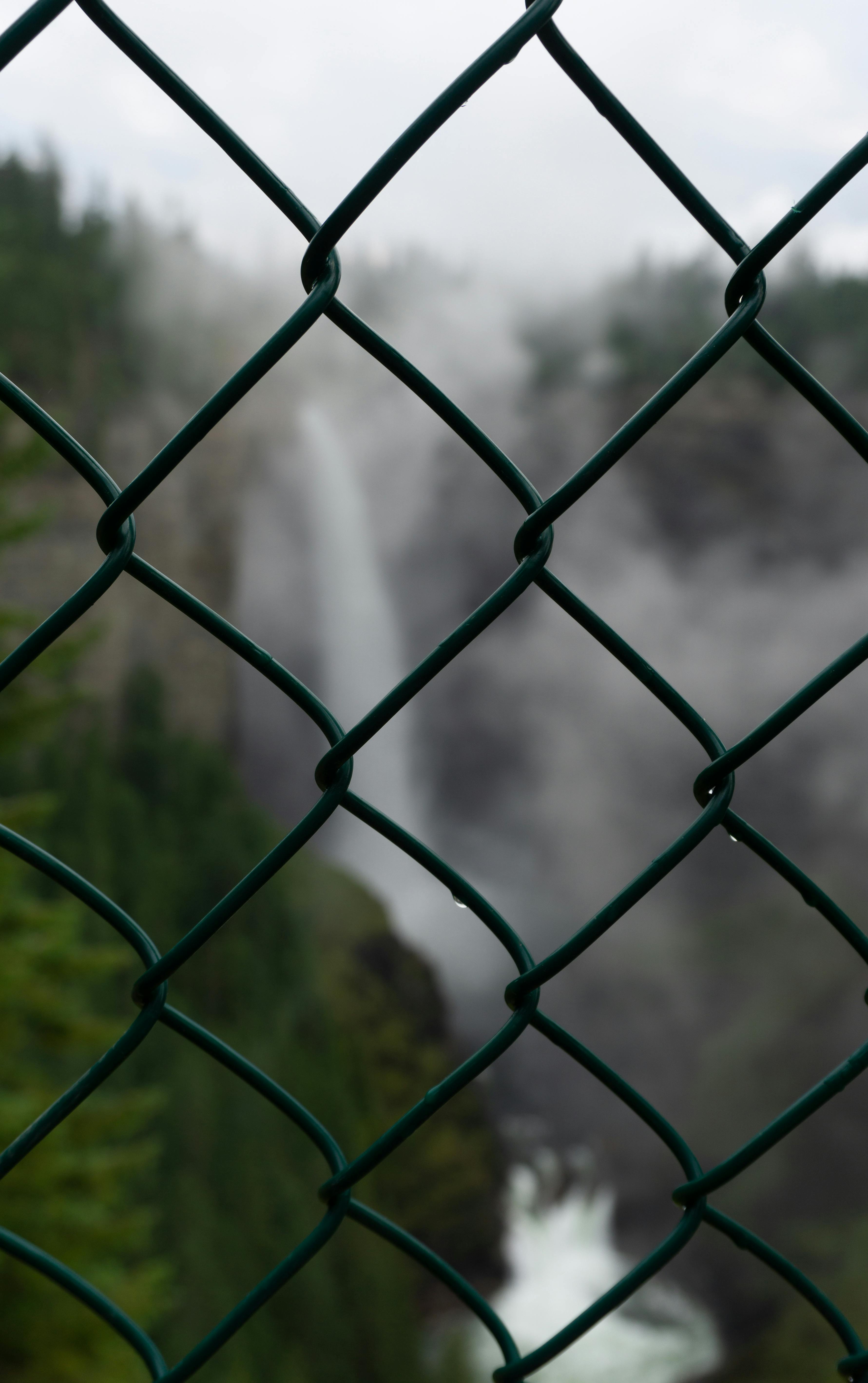Warning Sign on Chain Link Fence · Free Stock Photo