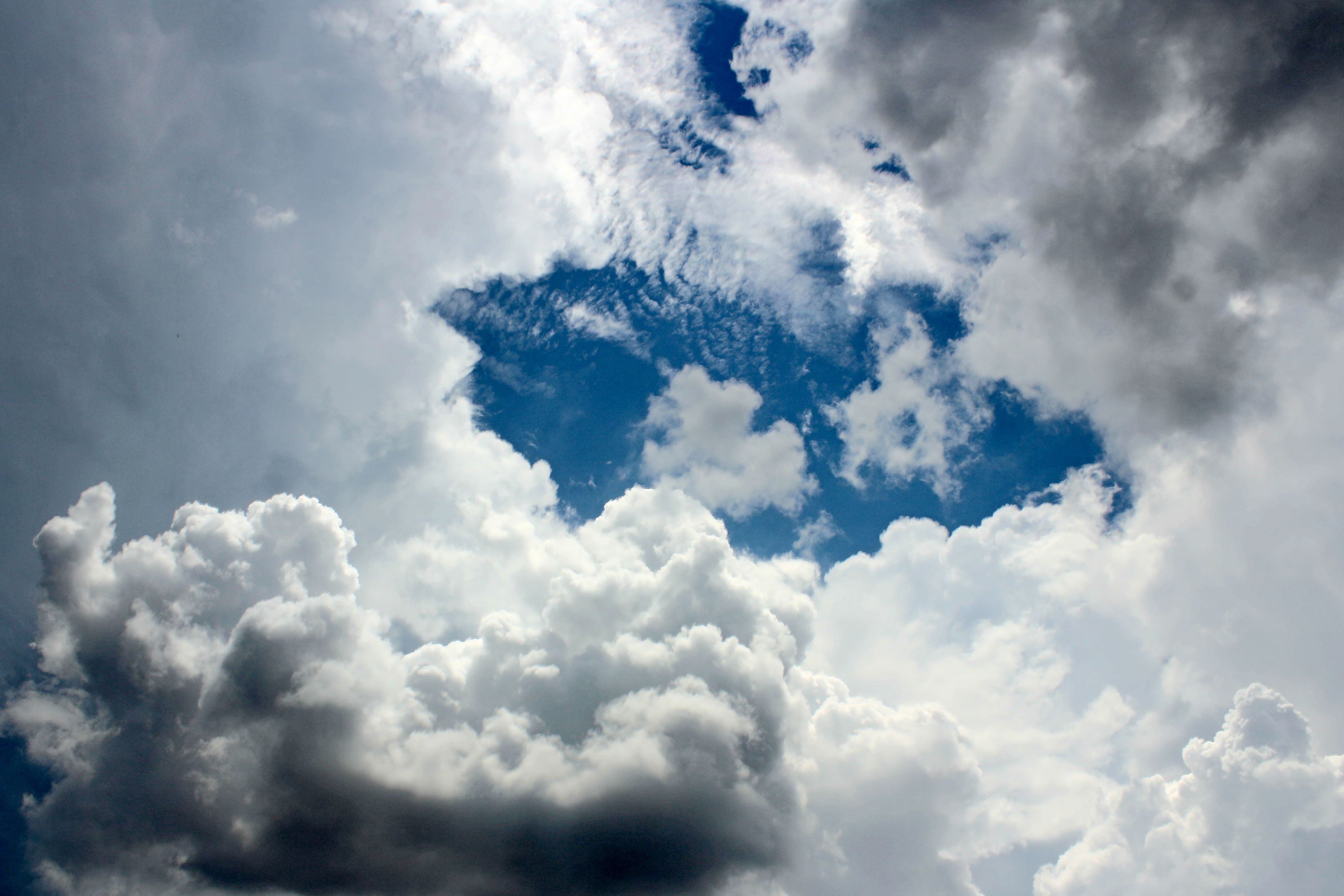 Cumulus Clouds at Sunset · Free Stock Photo