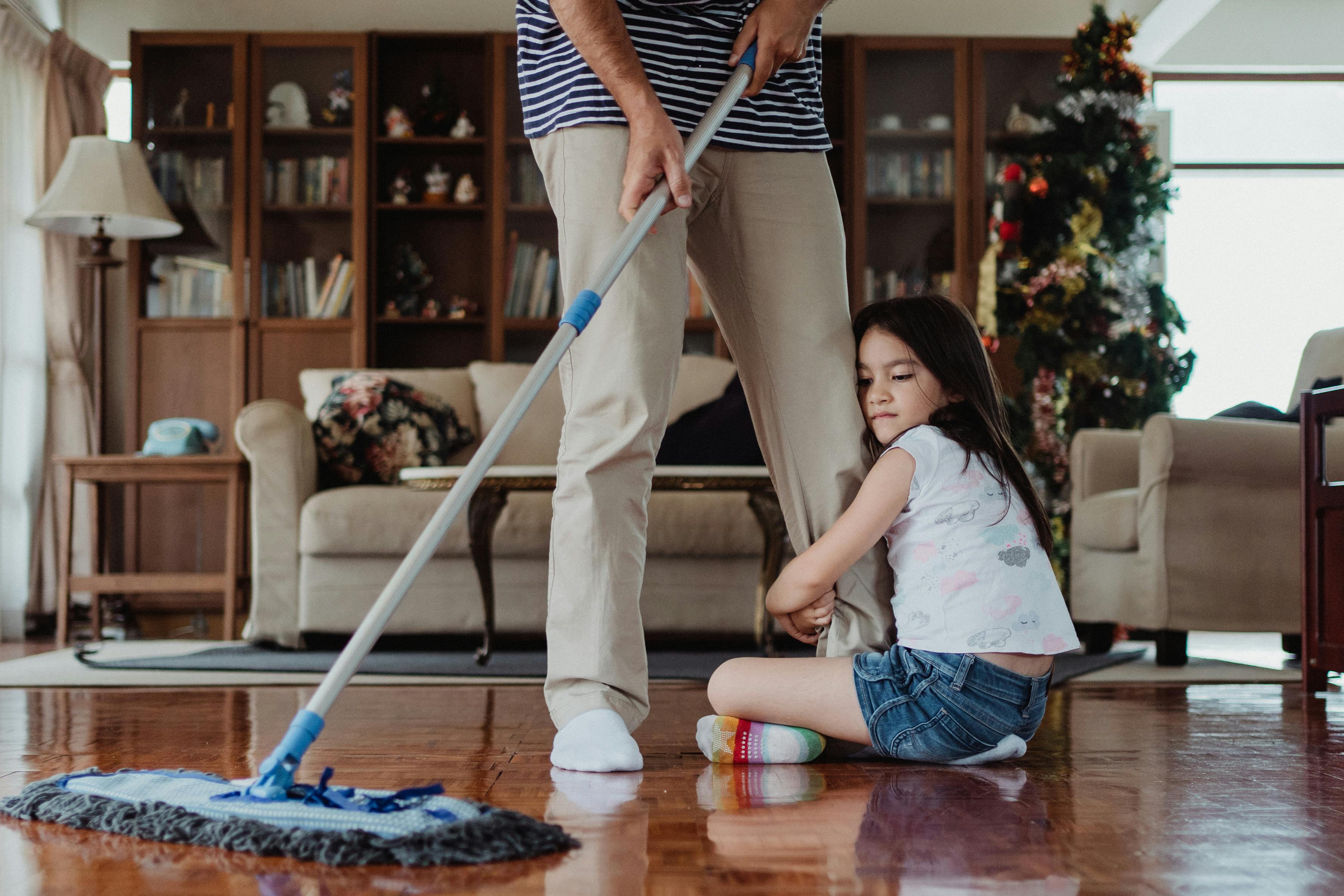 Child Mopping Photos, Download The BEST Free Child Mopping Stock Photos ...