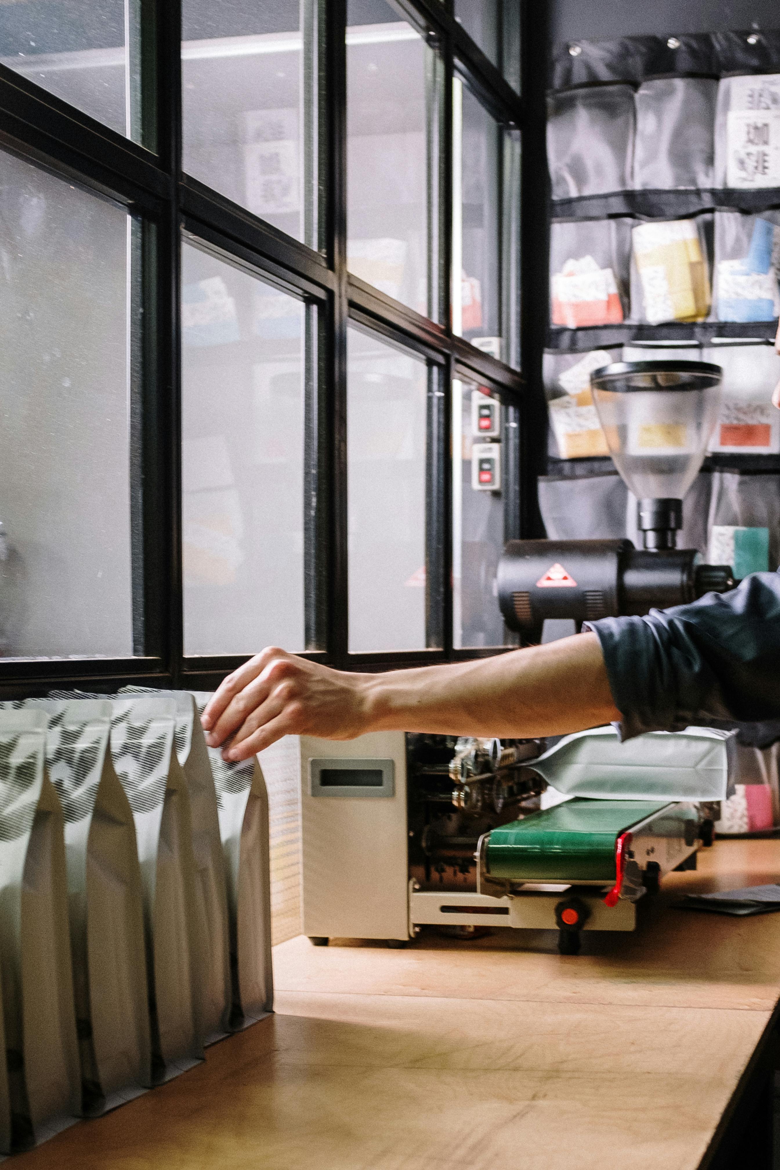 Product Packing Photos, Download The BEST Free Product Packing Stock ...