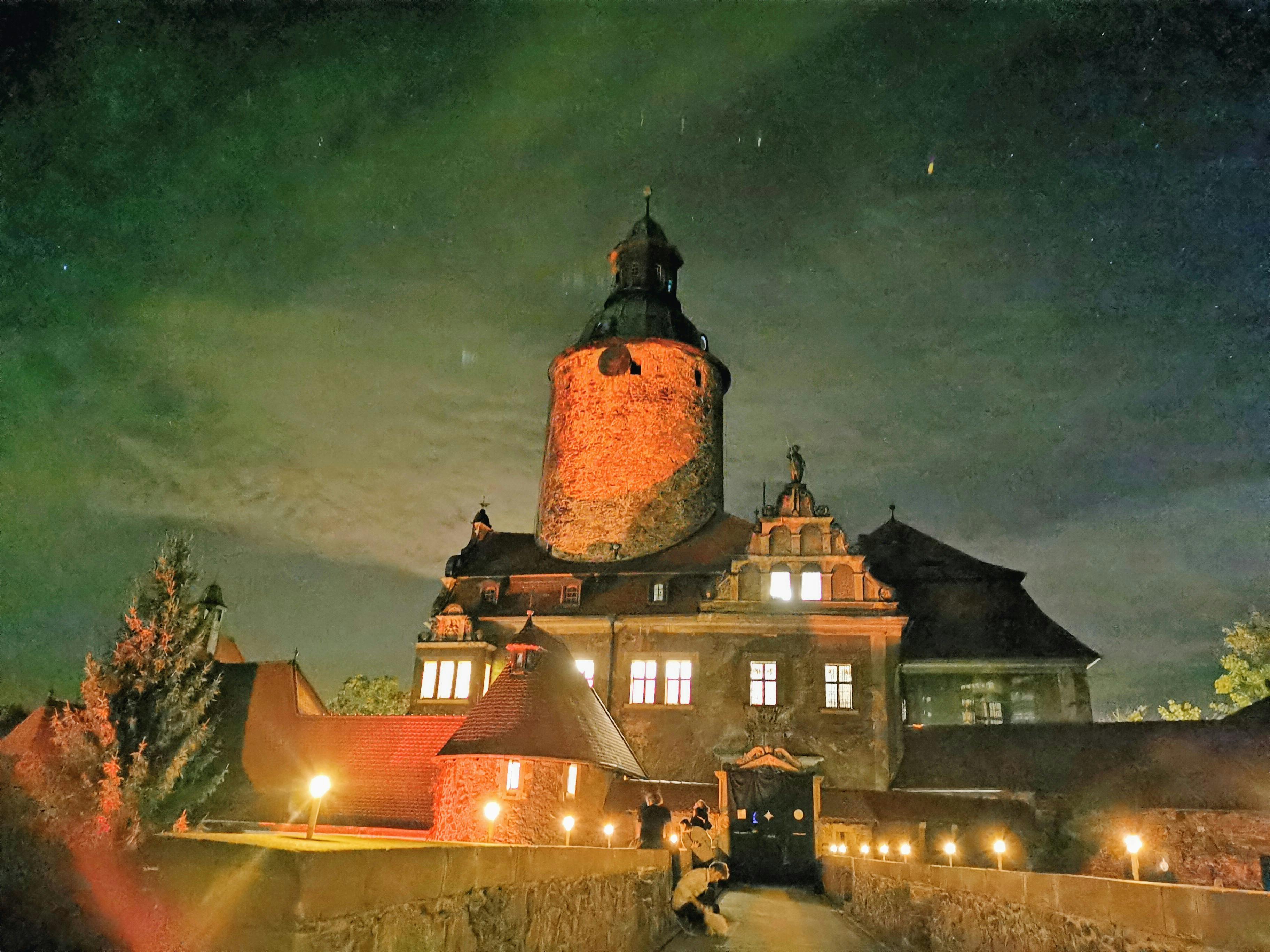 Castles and fantasy 5 Photos & Videos Collected by Lizzle