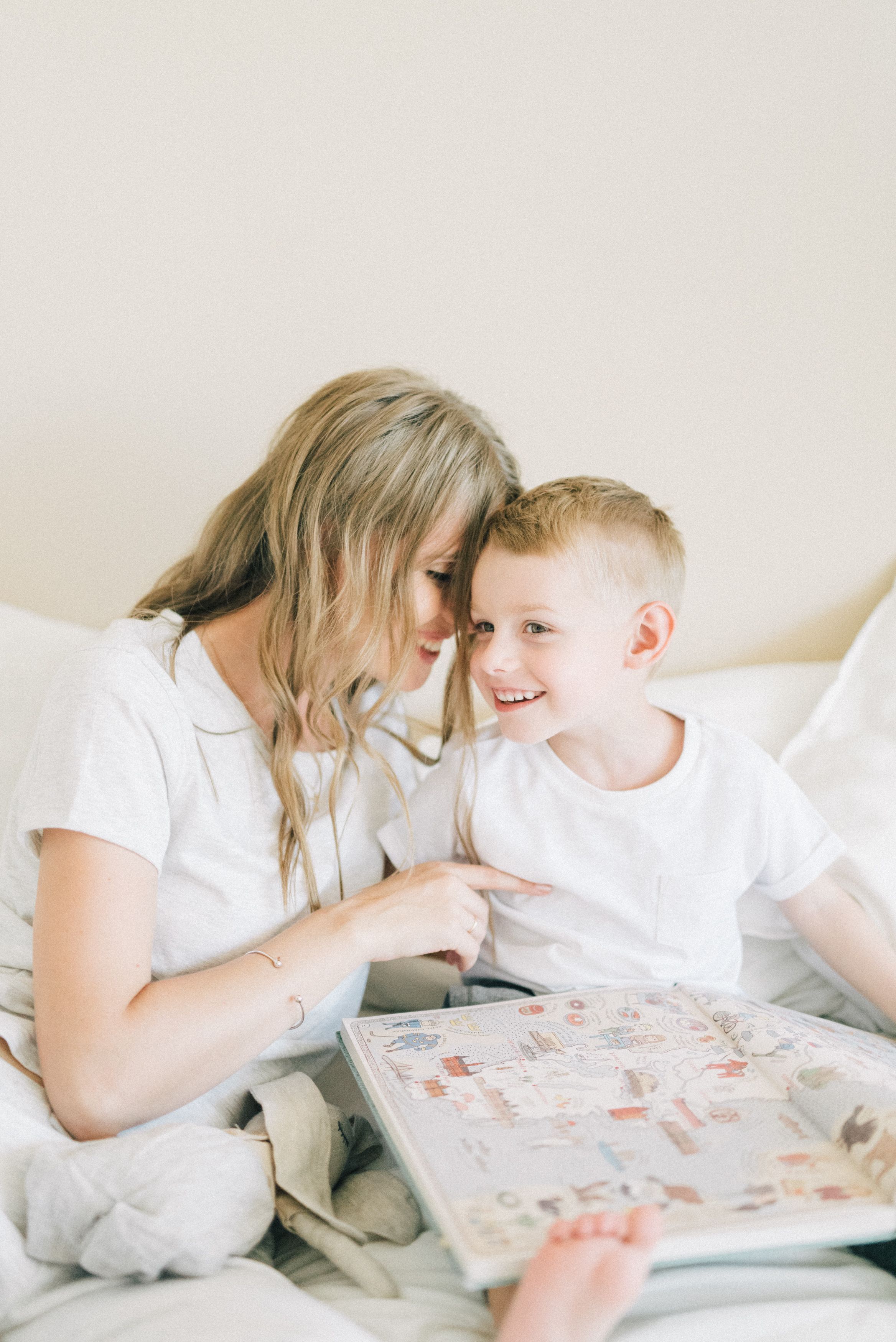 Woman Giving Birth · Free Stock Photo