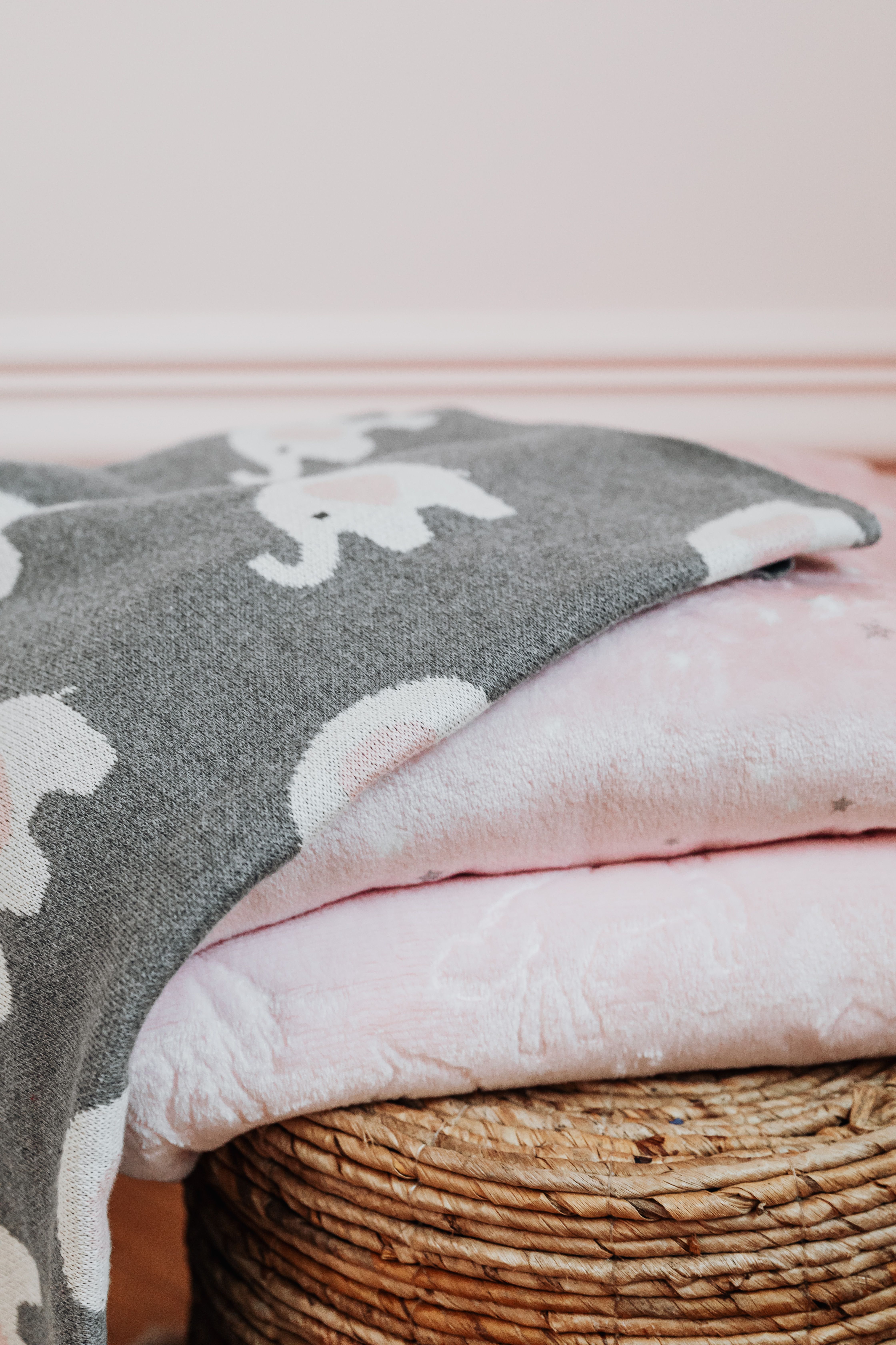 Blanket Textures Photos, Download The BEST Free Blanket Textures Stock ...