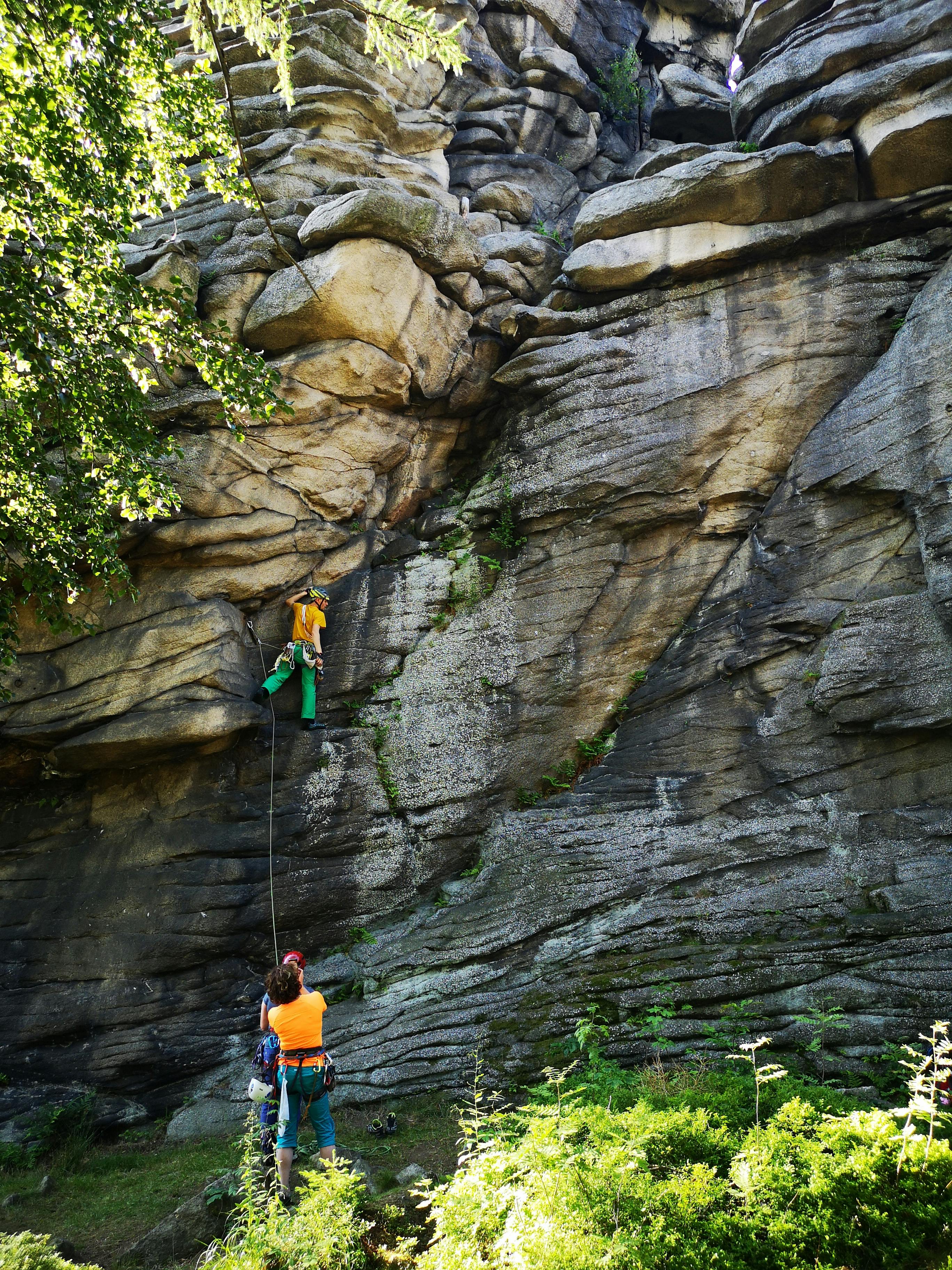 People Rock Climbing · Free Stock Photo
