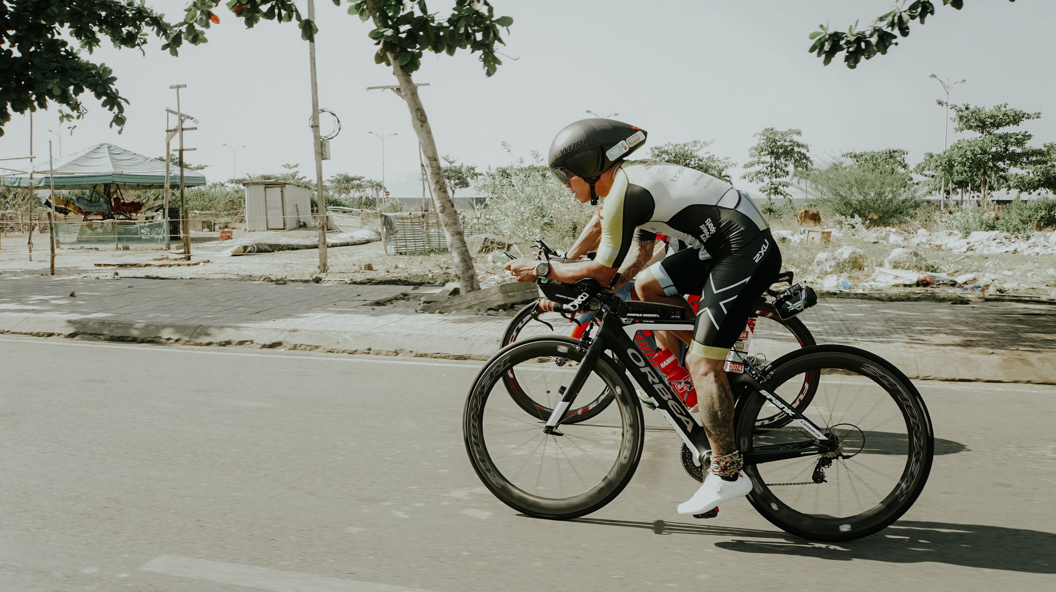 Bicycle Suit Photos, Download The BEST Free Bicycle Suit Stock Photos ...