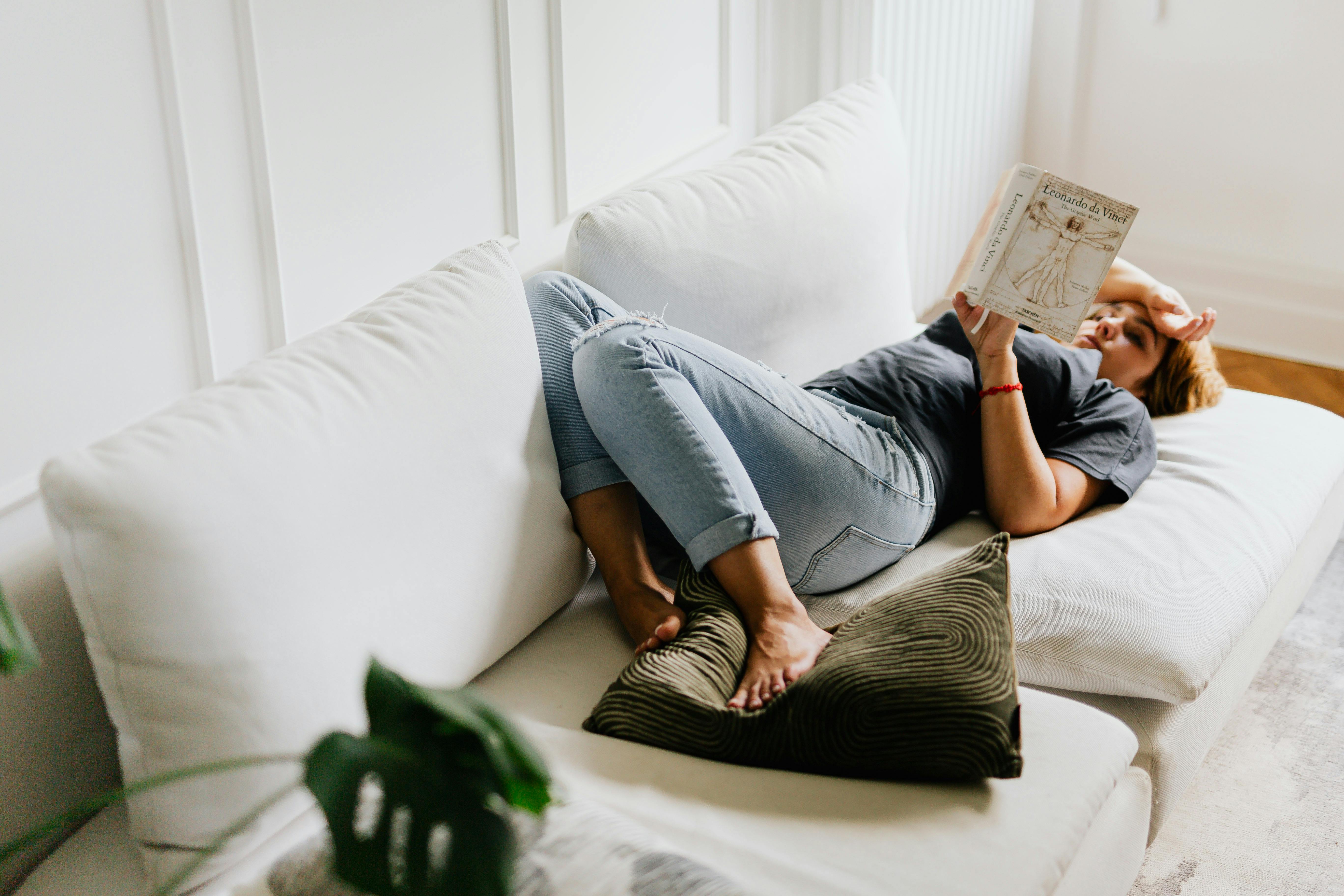 Calming Down While Reading A Book Photos, Download The BEST Free ...