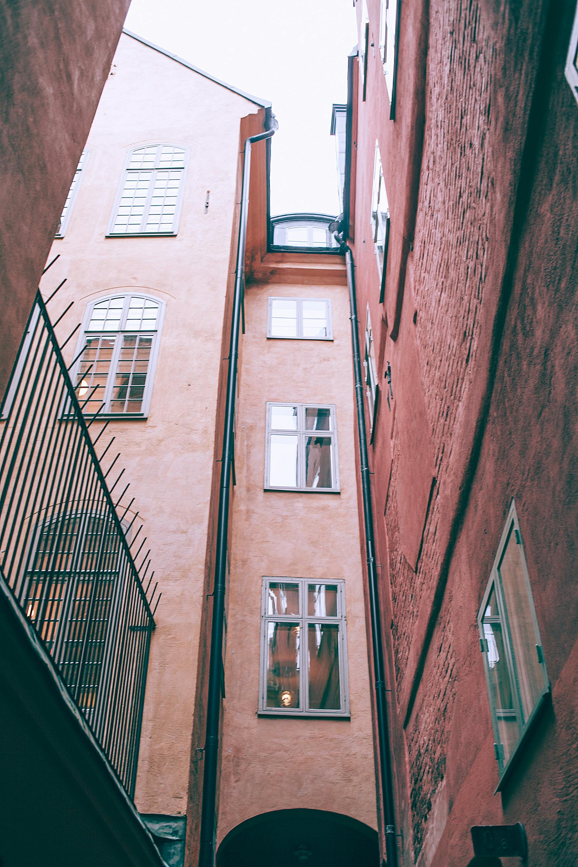 Dirty Neighborhoods Photos, Download The BEST Free Dirty Neighborhoods ...