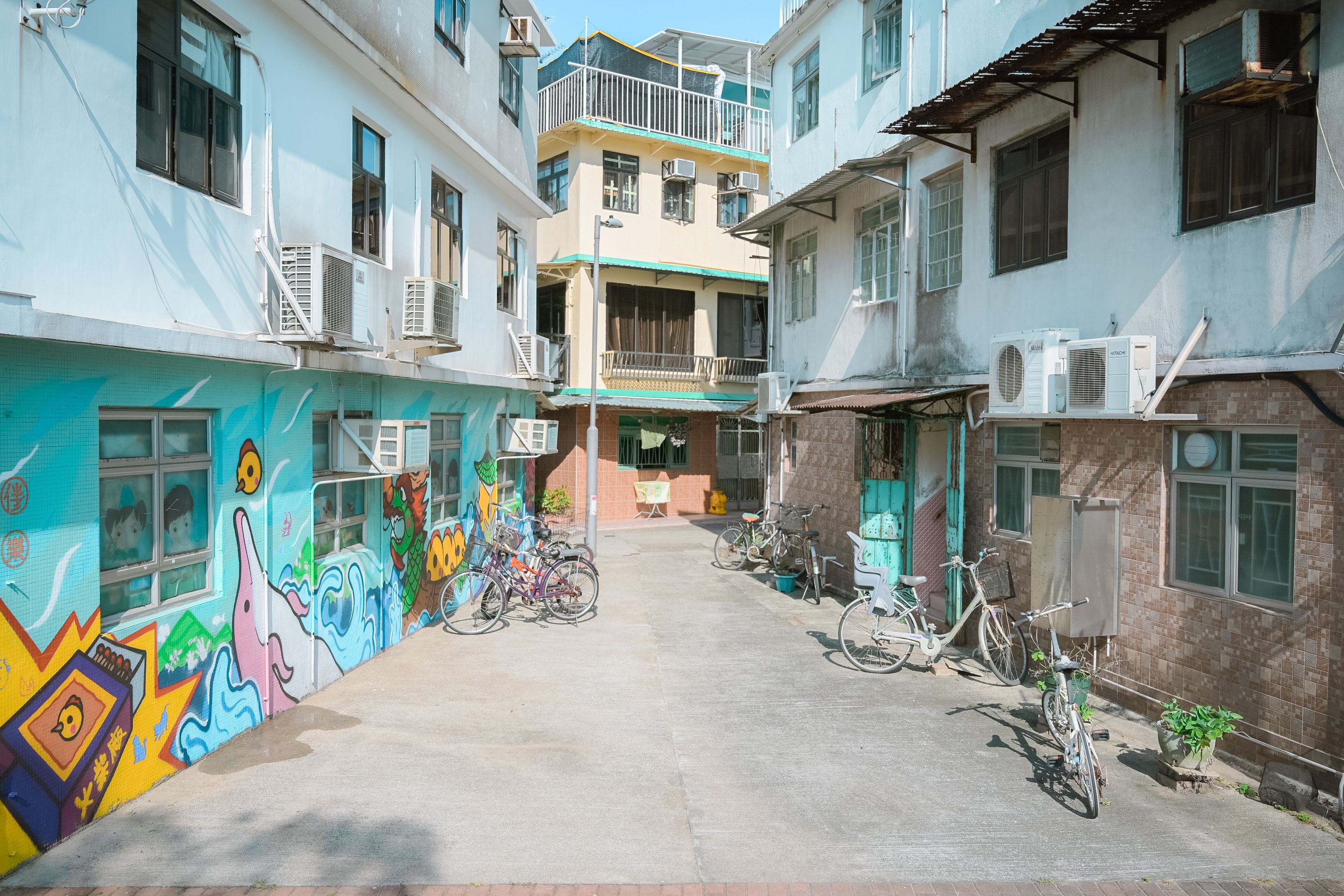 City Alleyway Photos, Download The BEST Free City Alleyway Stock Photos ...