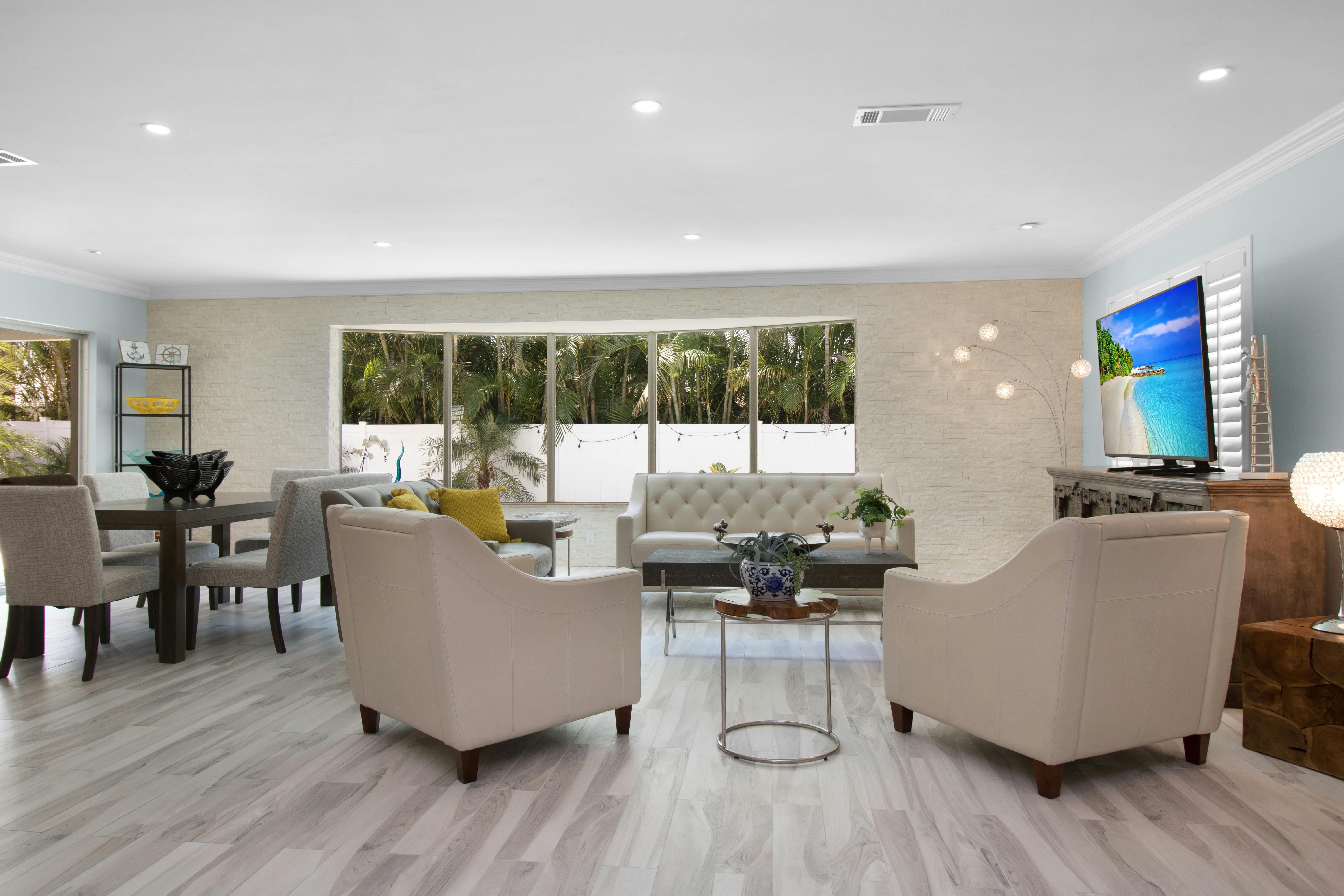 Creating the minimalist look for your home & Furniture - Synesthesiagarden