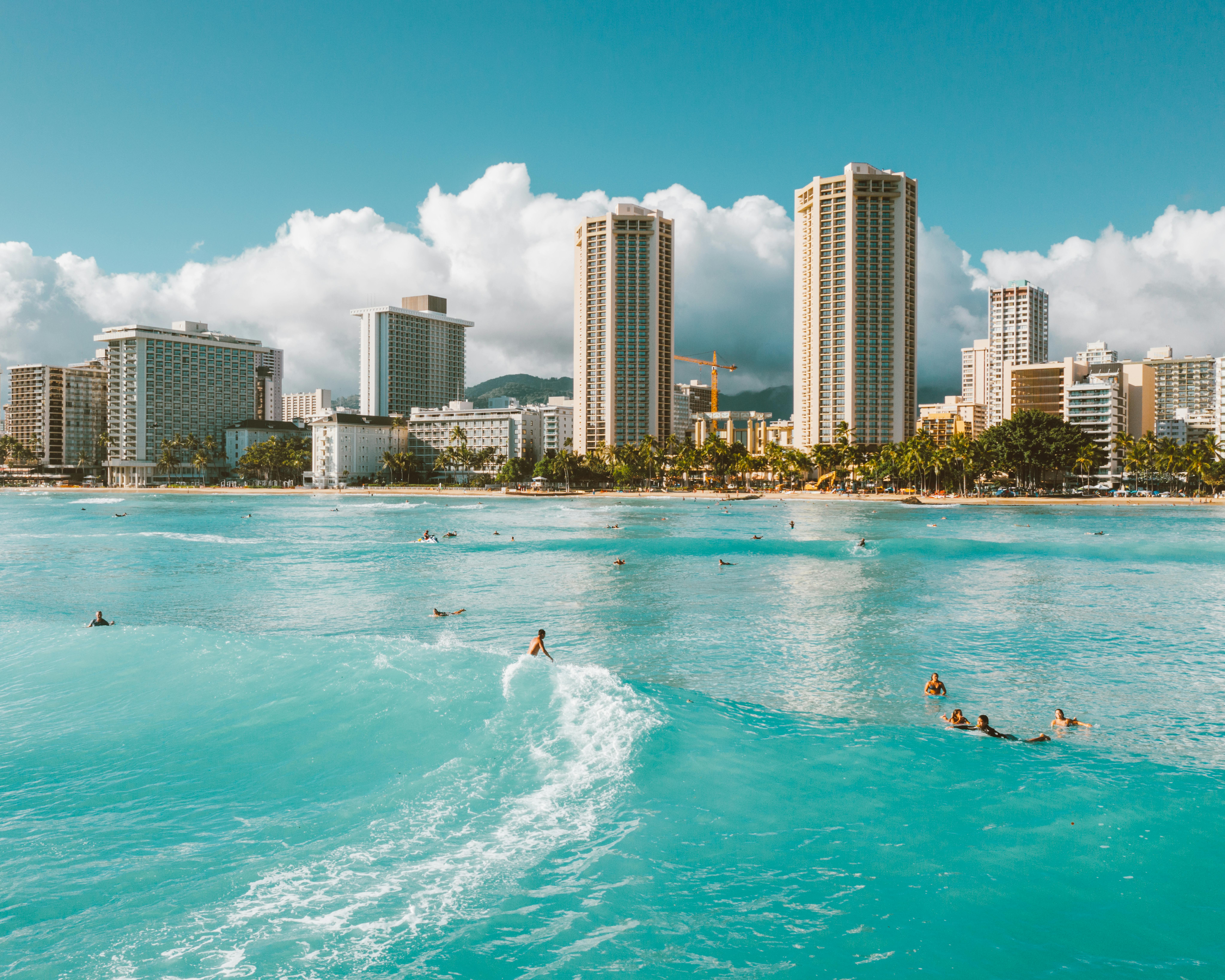 100,000+ Best Surf Building Photos · 100% Free Download · Pexels Stock ...