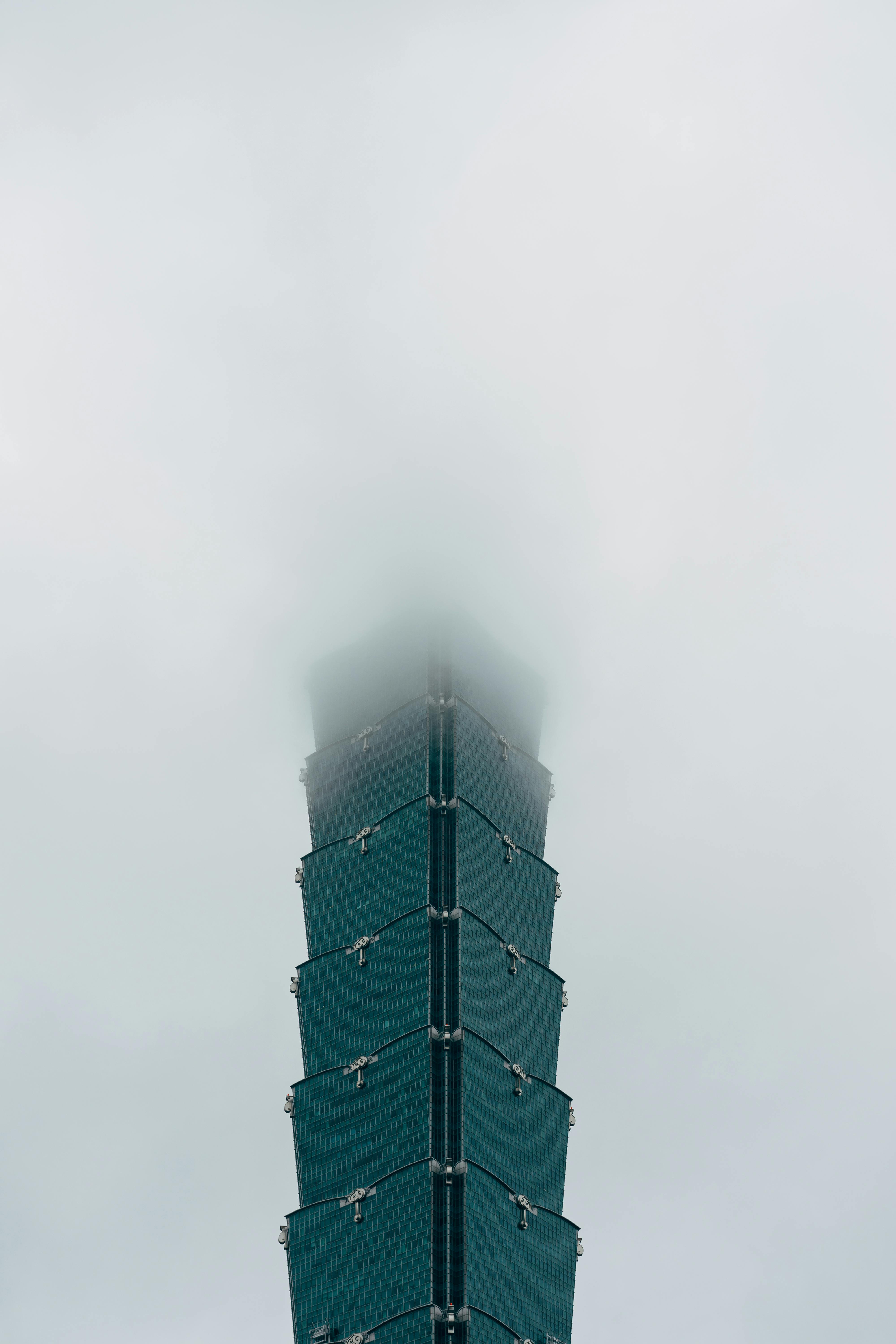 Photography of Tower · Free Stock Photo