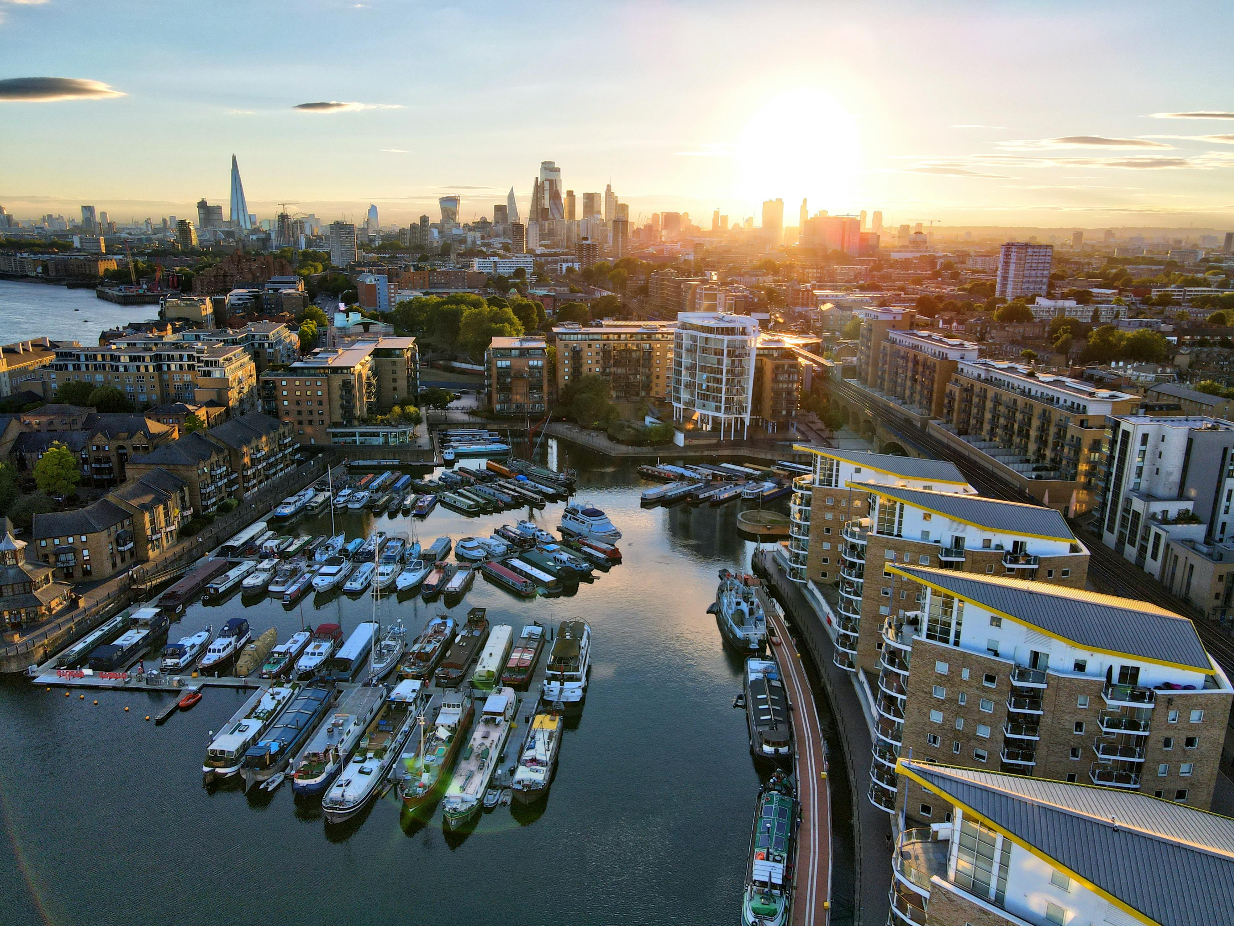 London Marinas Photos, Download The BEST Free London Marinas Stock ...