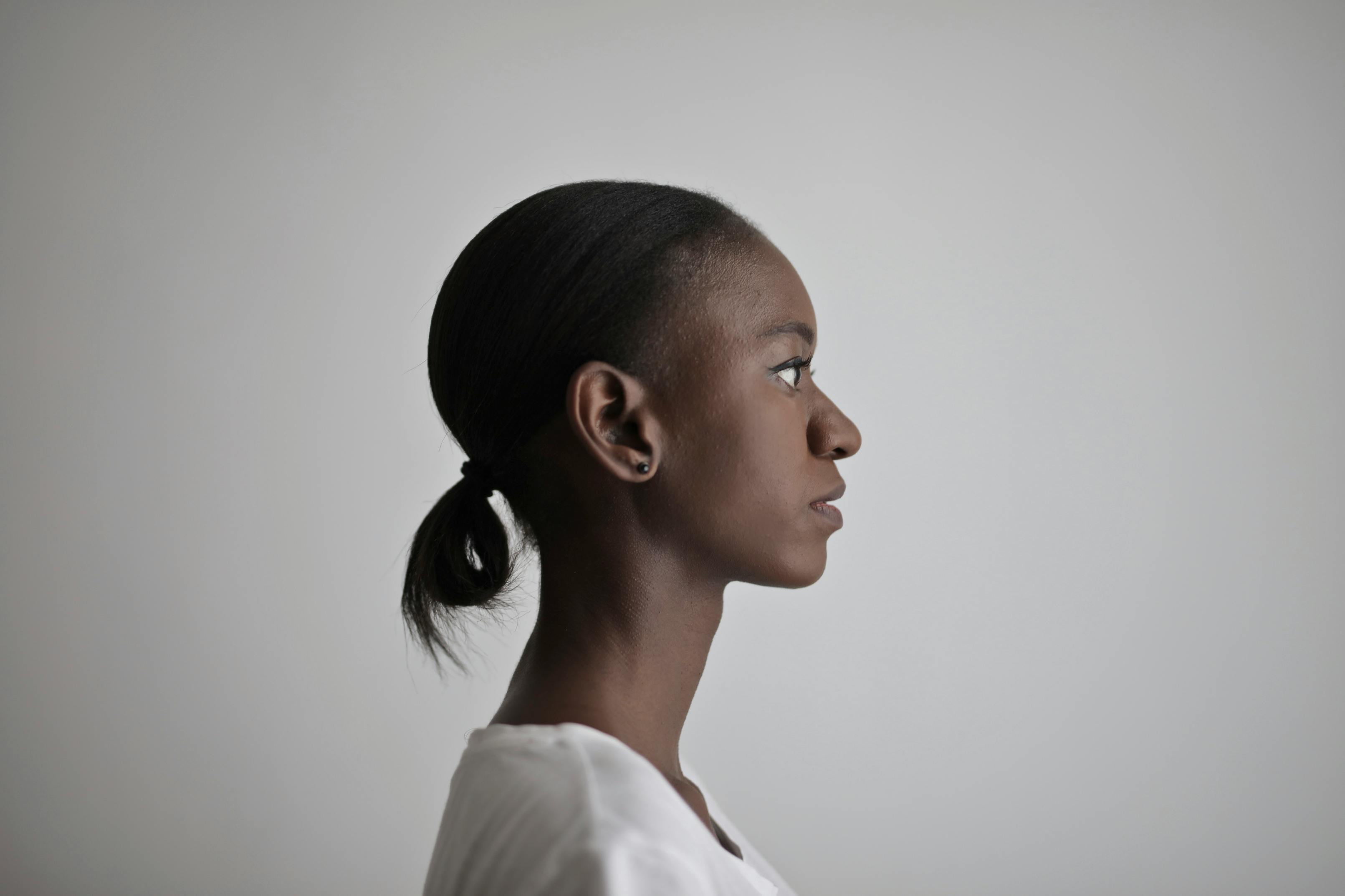 Side Profile of a Woman · Free Stock Photo
